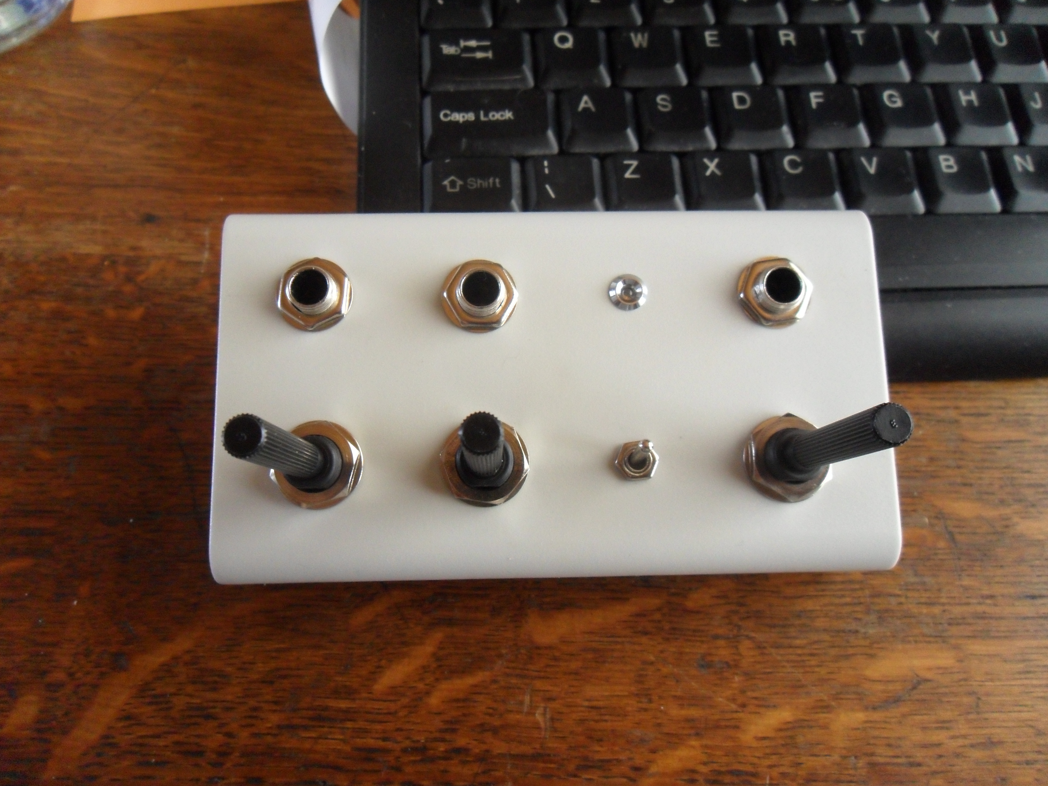 Voltage Controlable Atari Punk Console (with Pictures) - Instructables