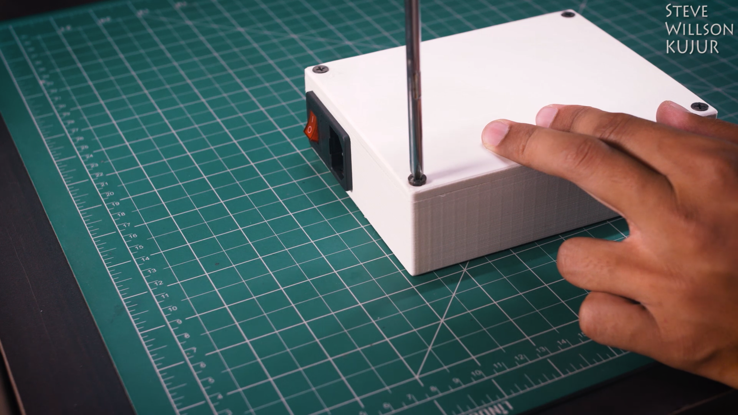 DIY Lithium Battery Charger : 15 Steps - Instructables