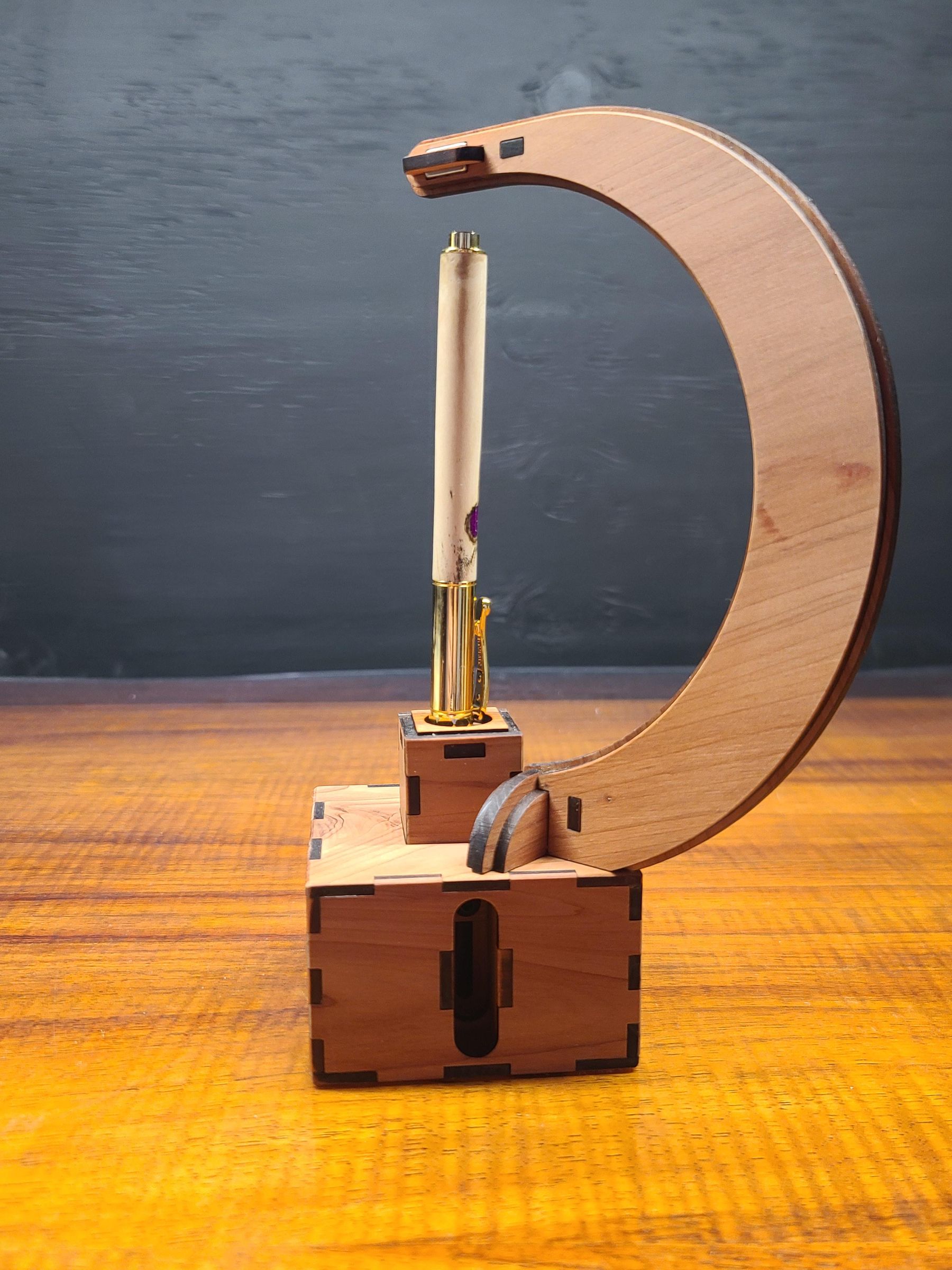 Laser-Cut Magnetic Adjustable Pen Stand : 3 Steps (with Pictures ...