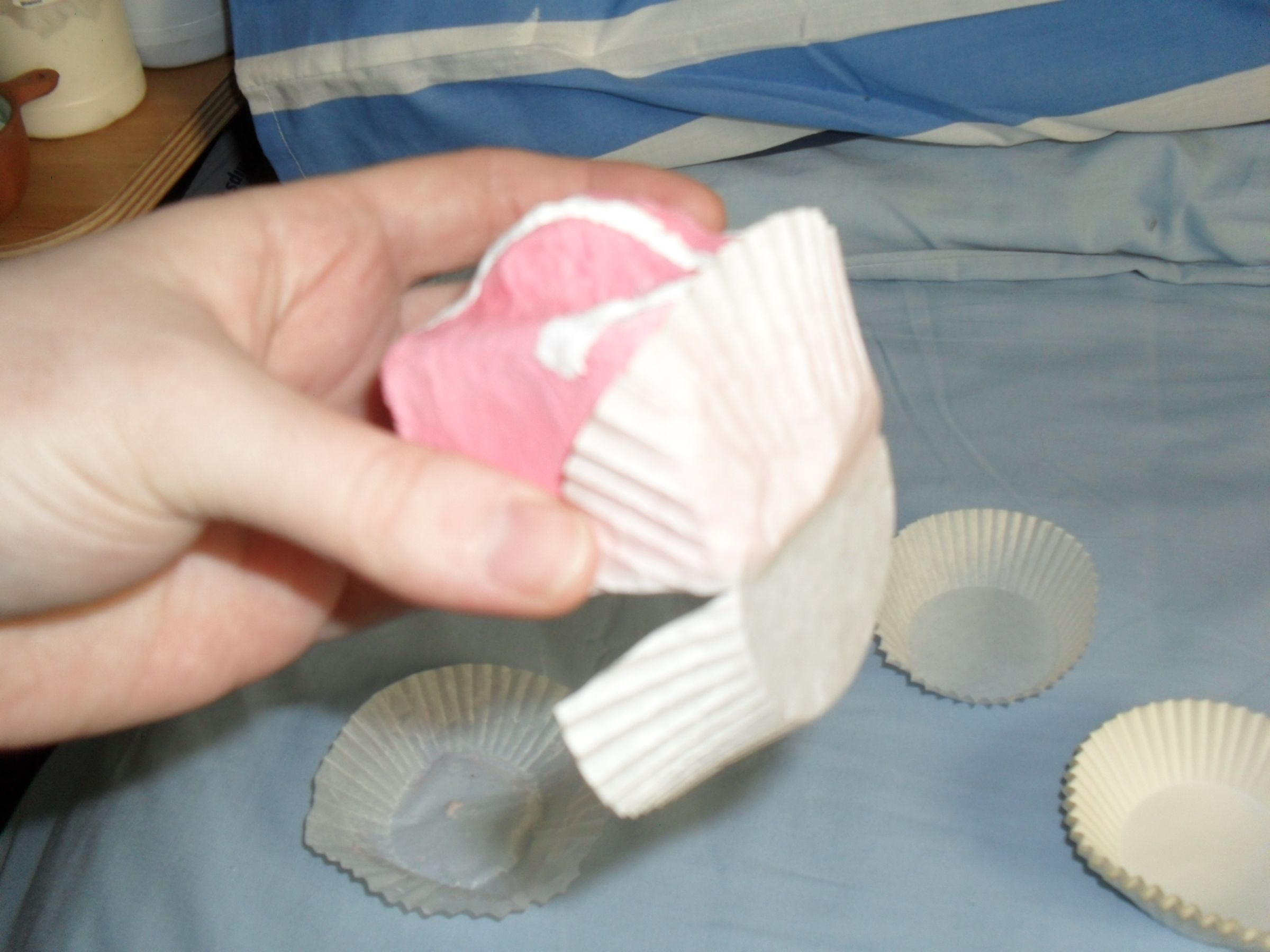 Cardboard Props: How to Make a Prop Cake (French Fancies) : 10 Steps ...