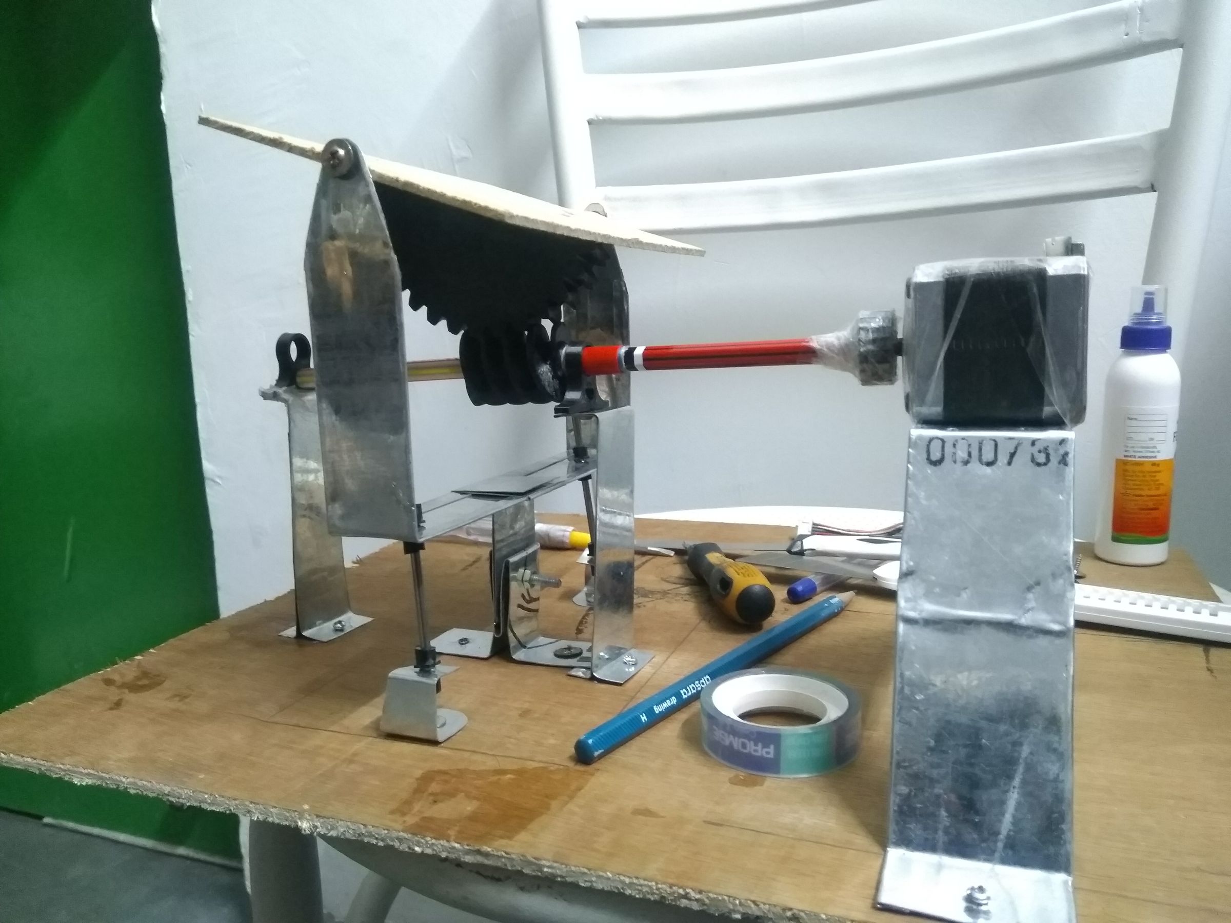 Program Based Rotational Solar Plates : 9 Steps - Instructables