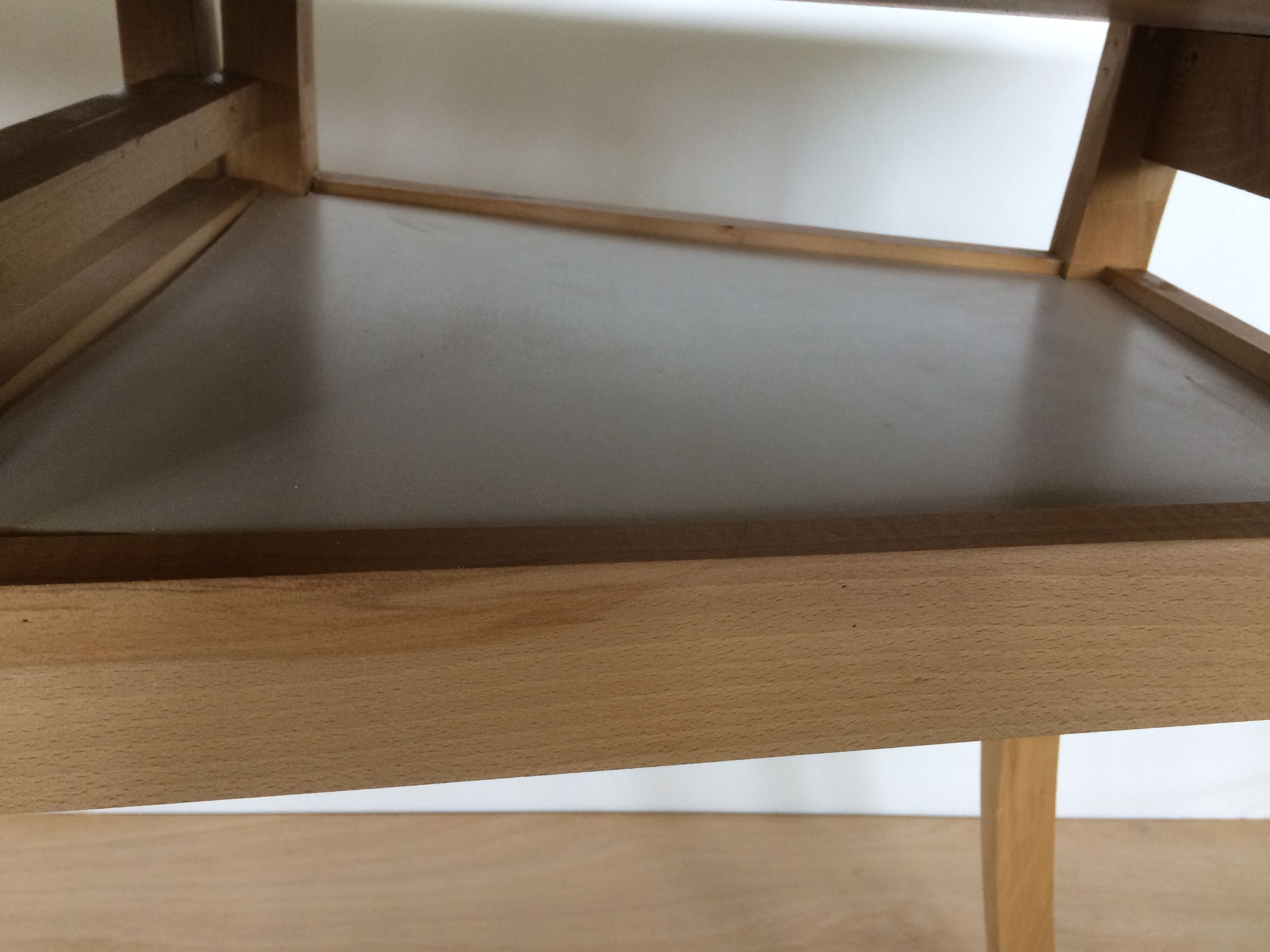 From Dining Chair to Table : 9 Steps - Instructables