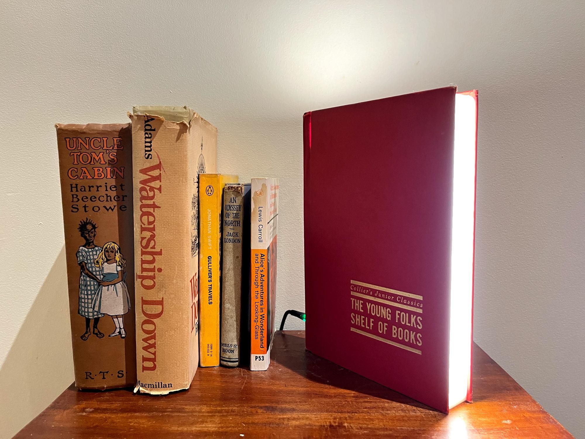 Book Light Inside a Book! : 11 Steps (with Pictures) - Instructables