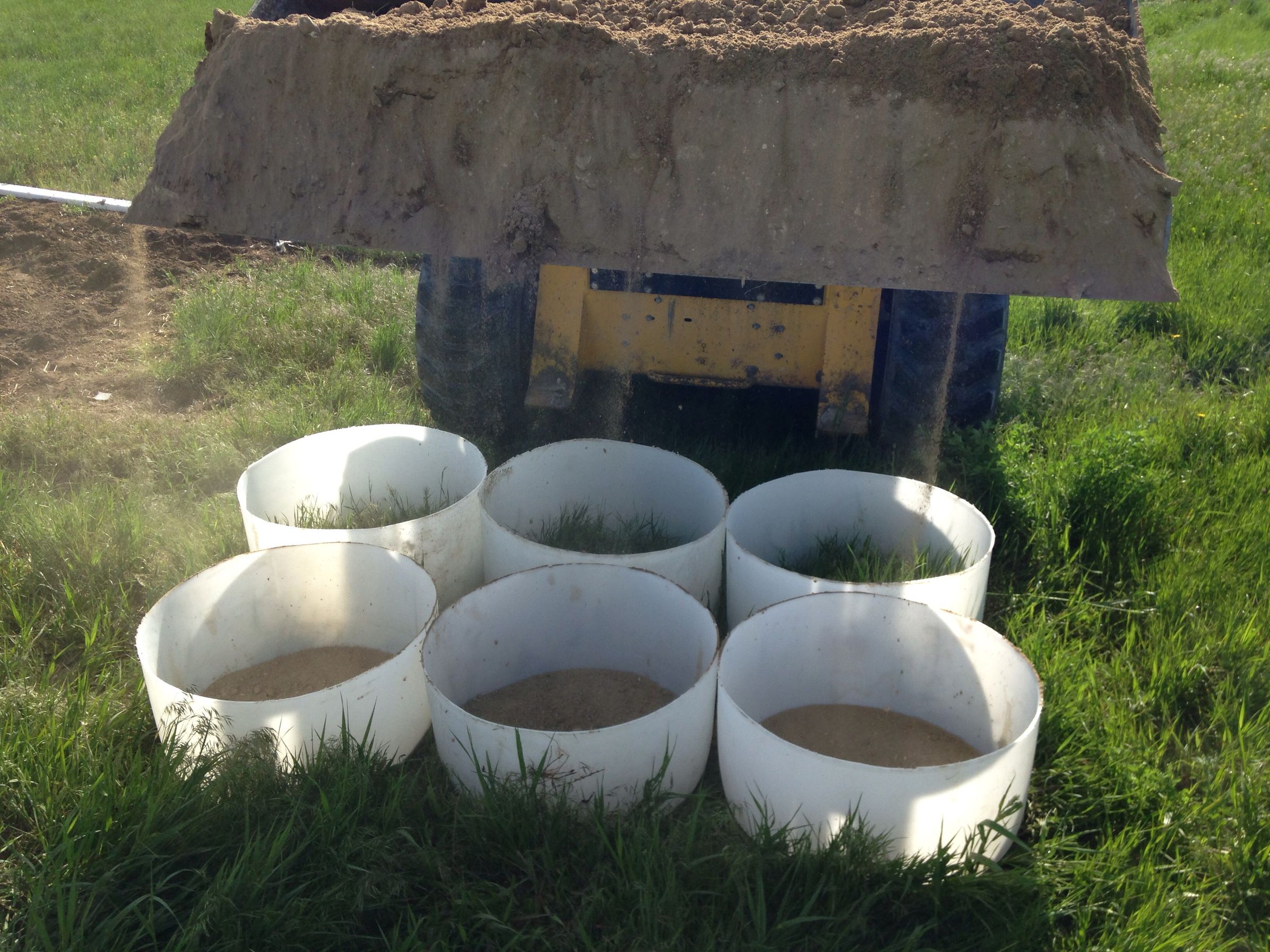 Strawberry Barrel Beds : 8 Steps - Instructables