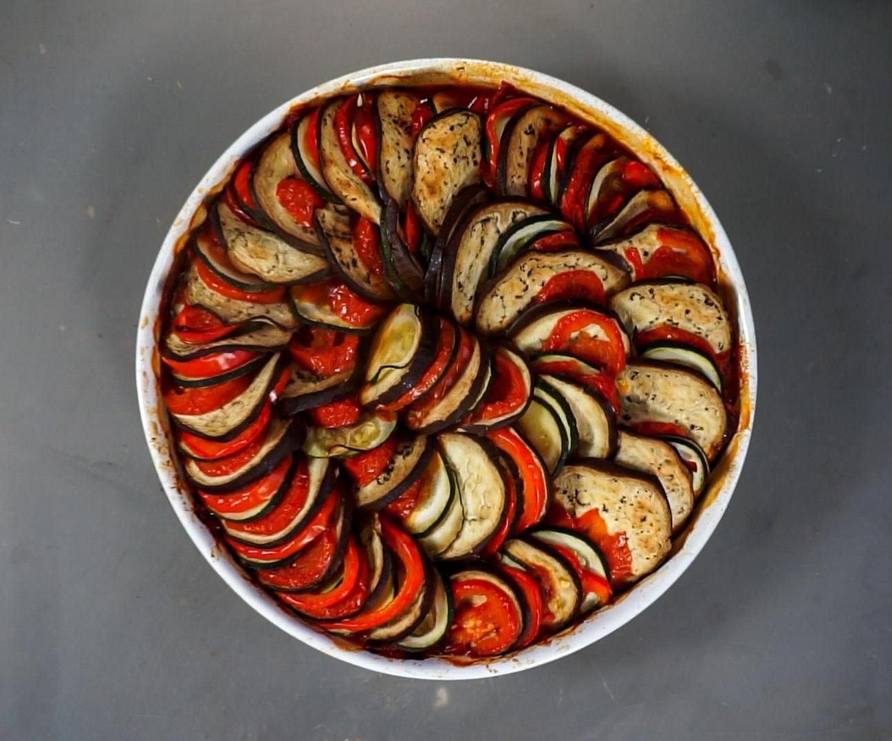 Ratatouille (Confit Byaldi) From the Ratatouille Movie : 6 Steps (with ...