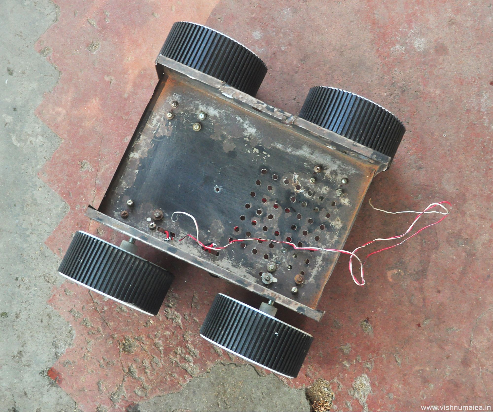 RC Four Wheel Ground Rover : 11 Steps (with Pictures) - Instructables