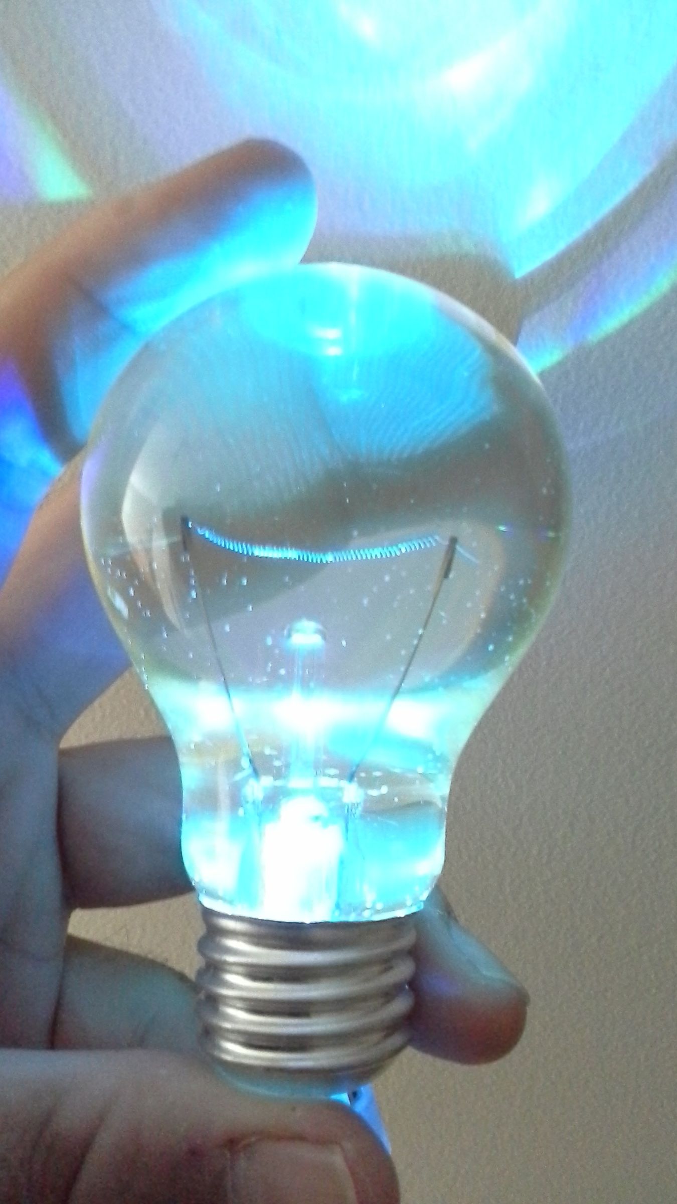 THE ULTIMATE LIGHT BULB WALL HOOK : 11 Steps (with Pictures ...