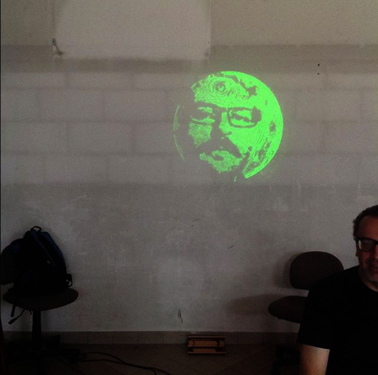 Laser Dia Projector : 5 Steps (with Pictures) - Instructables