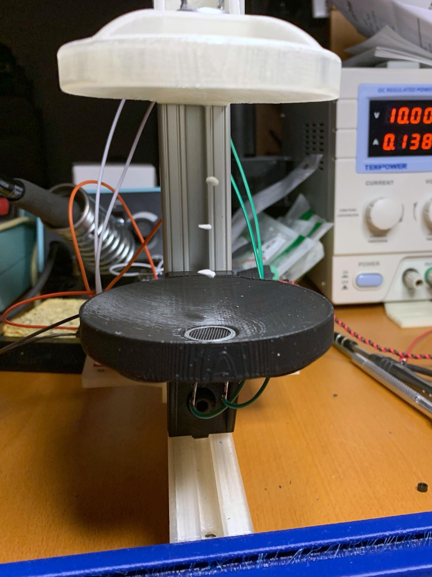 A Simple Acoustic Levitator Teaching Tool : 5 Steps (with Pictures ...