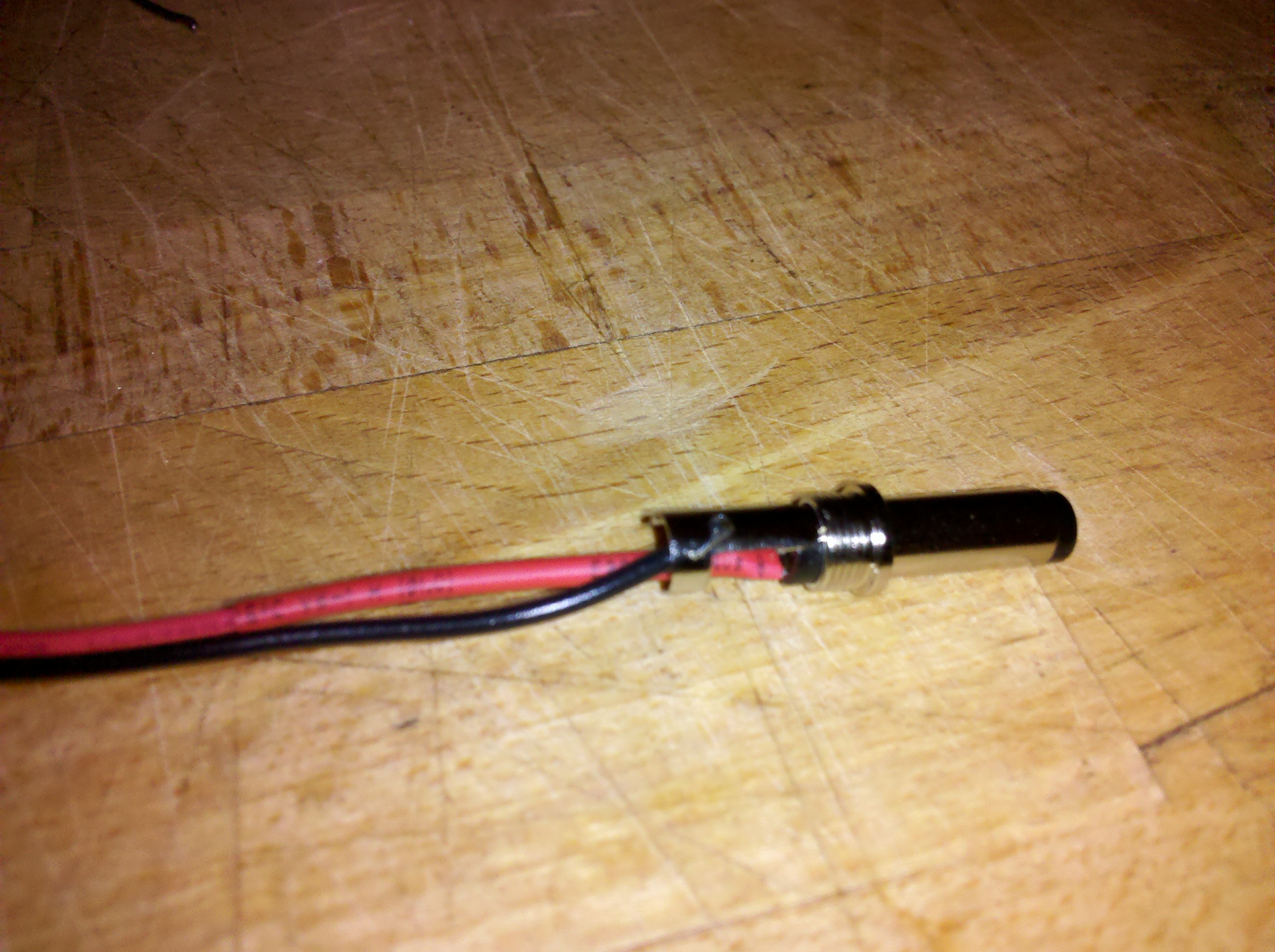 9 Volt Battery Adapter for Arduino : 4 Steps - Instructables