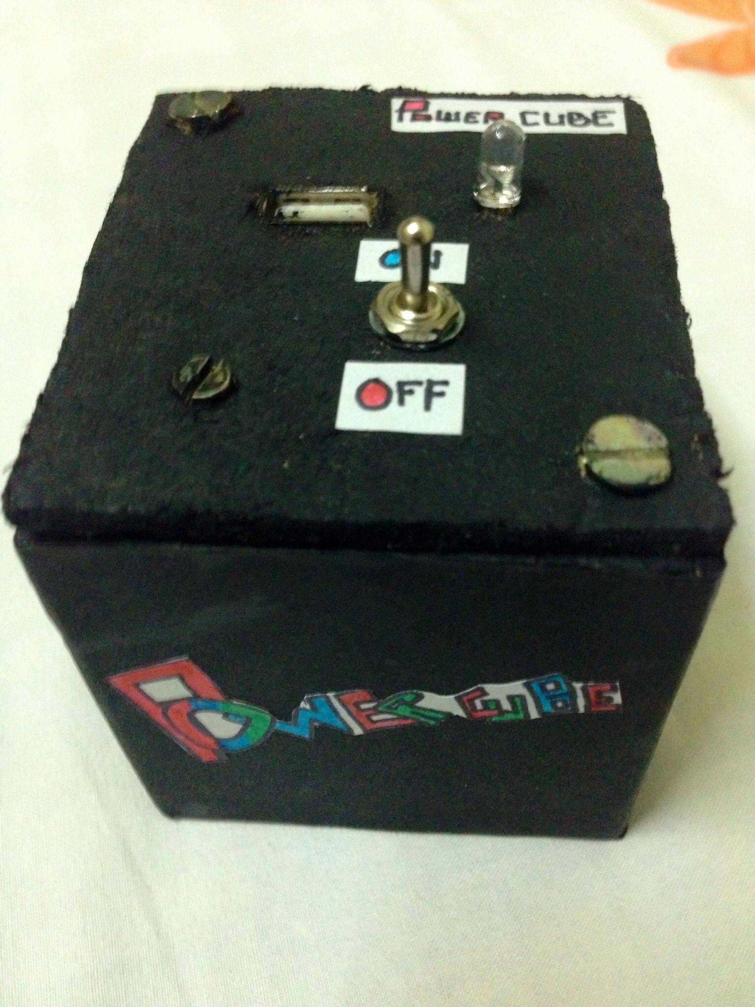 DIY PowerCube! : Ultimate Charging Solution : 10 Steps - Instructables