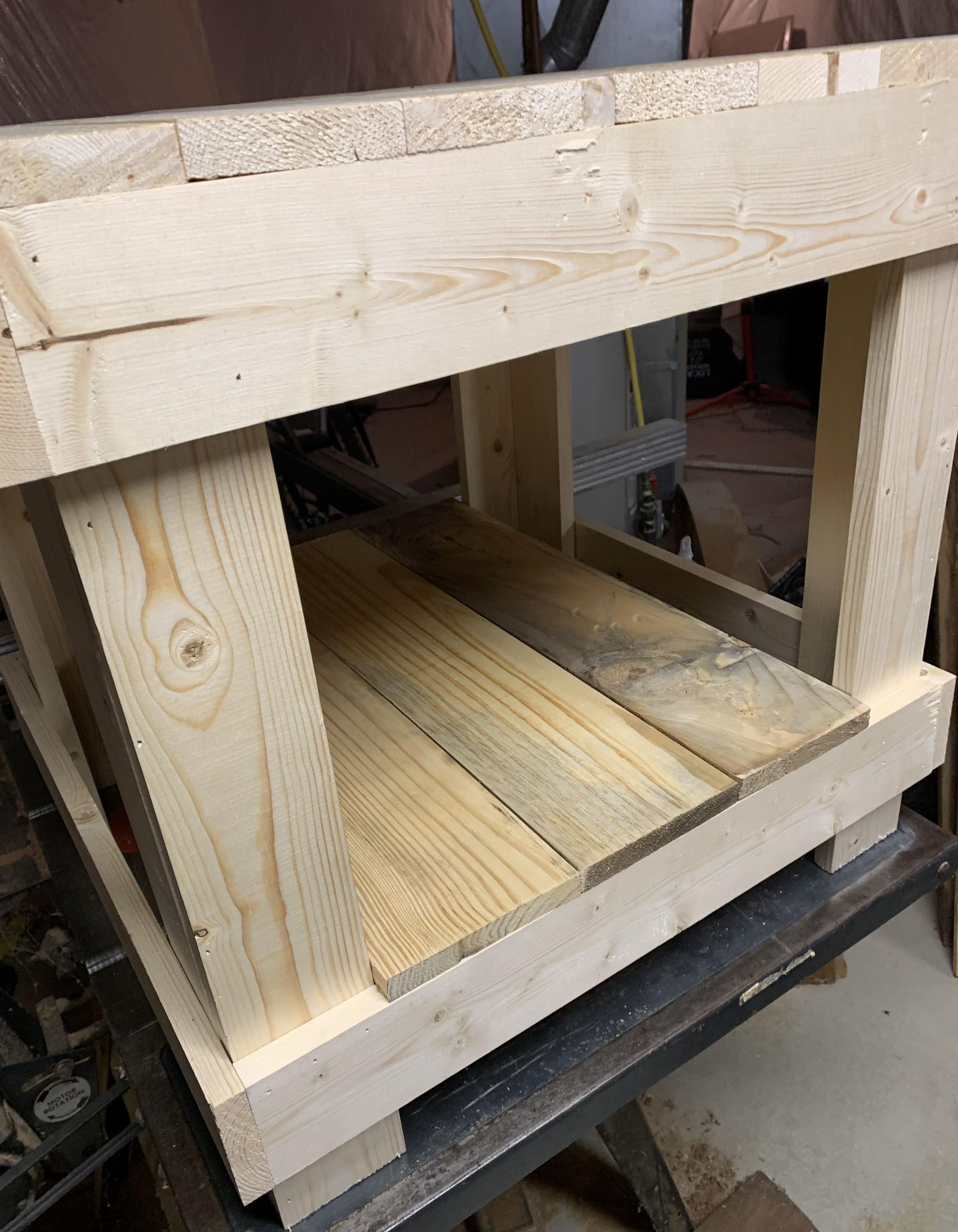 Wooden Table Project : 11 Steps - Instructables