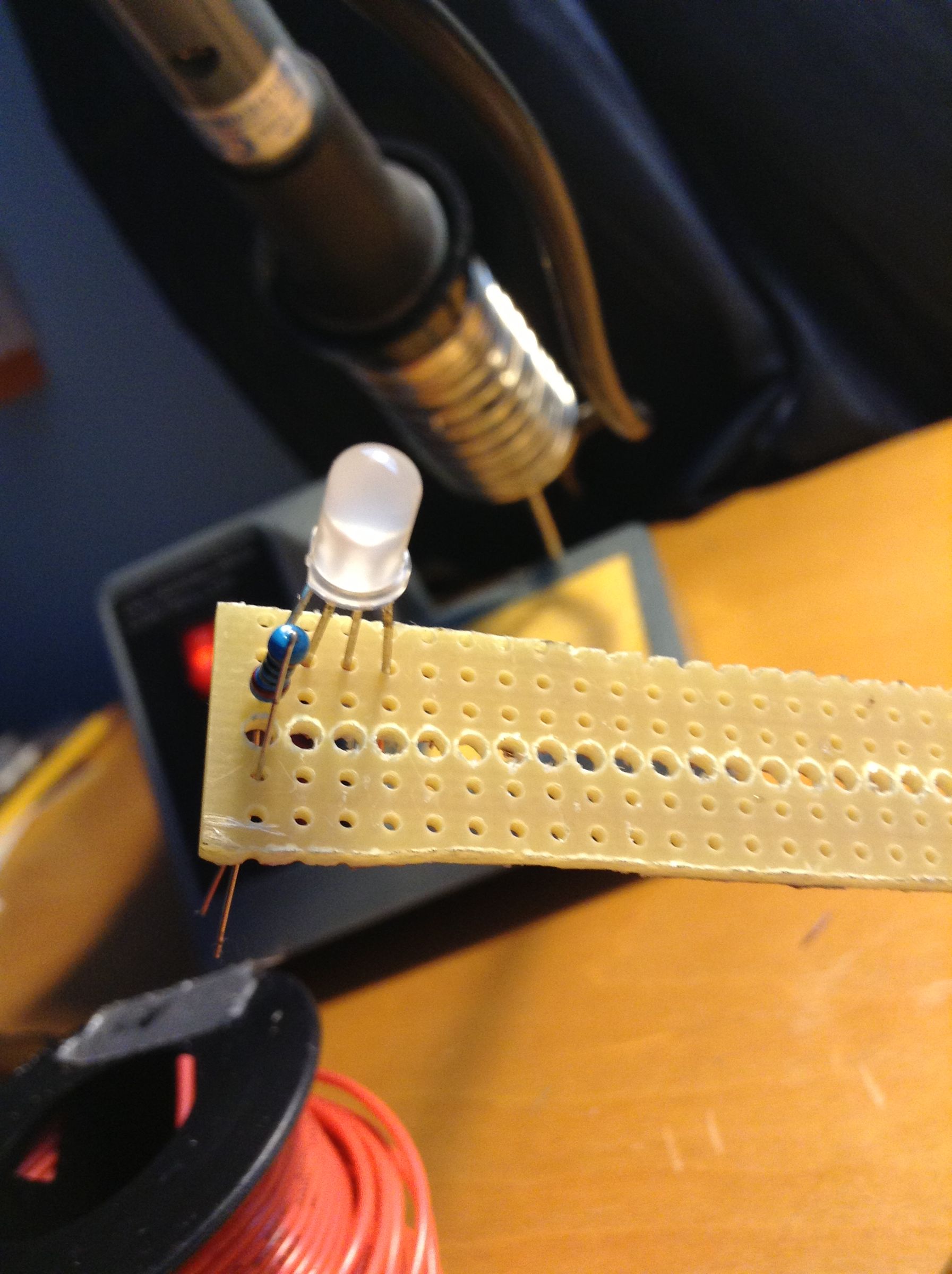 Persistence of Vision Display (POV) : 5 Steps - Instructables