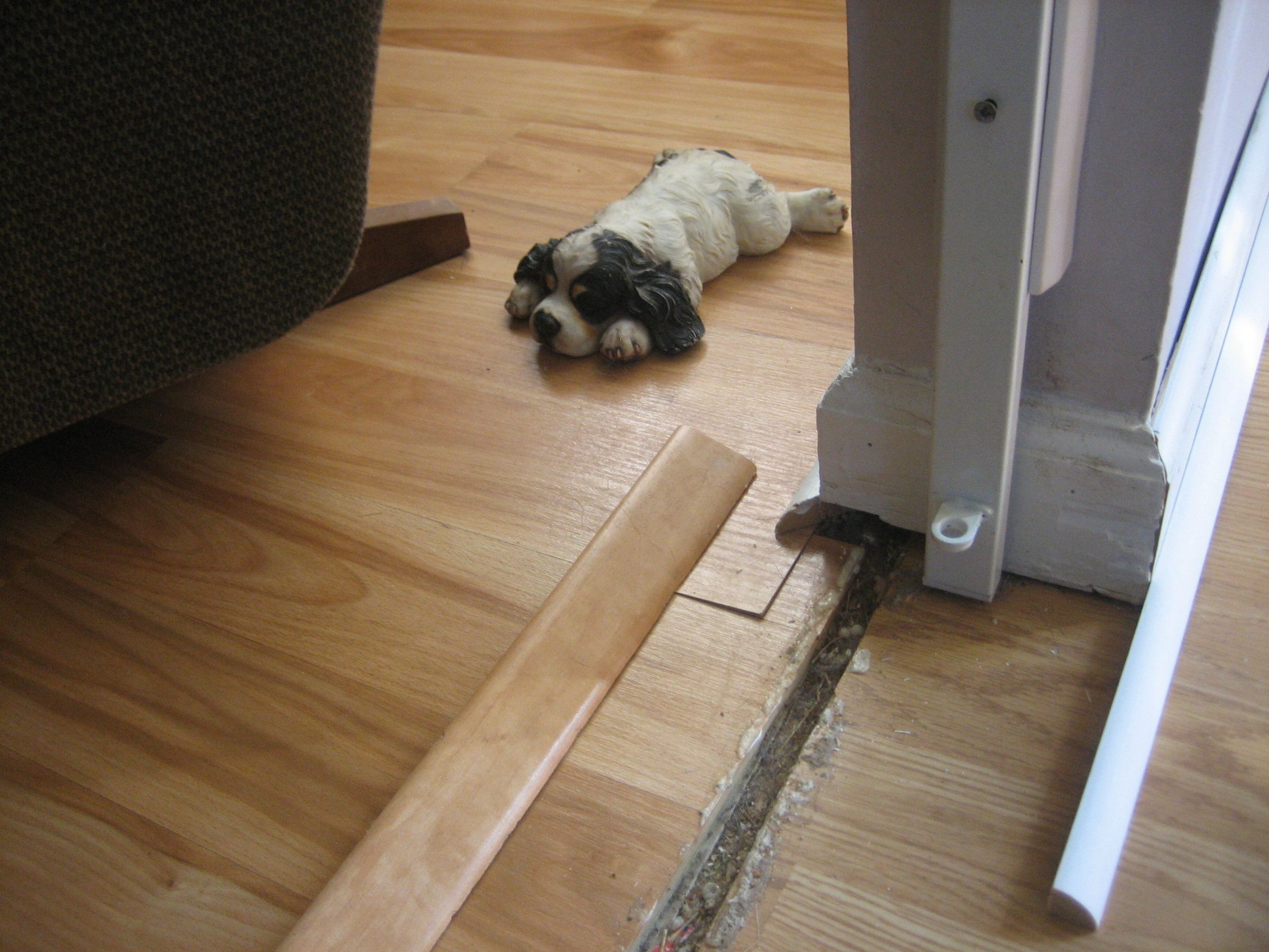 BASEBOARD MOLDING REPAIR : 8 Steps (with Pictures) - Instructables