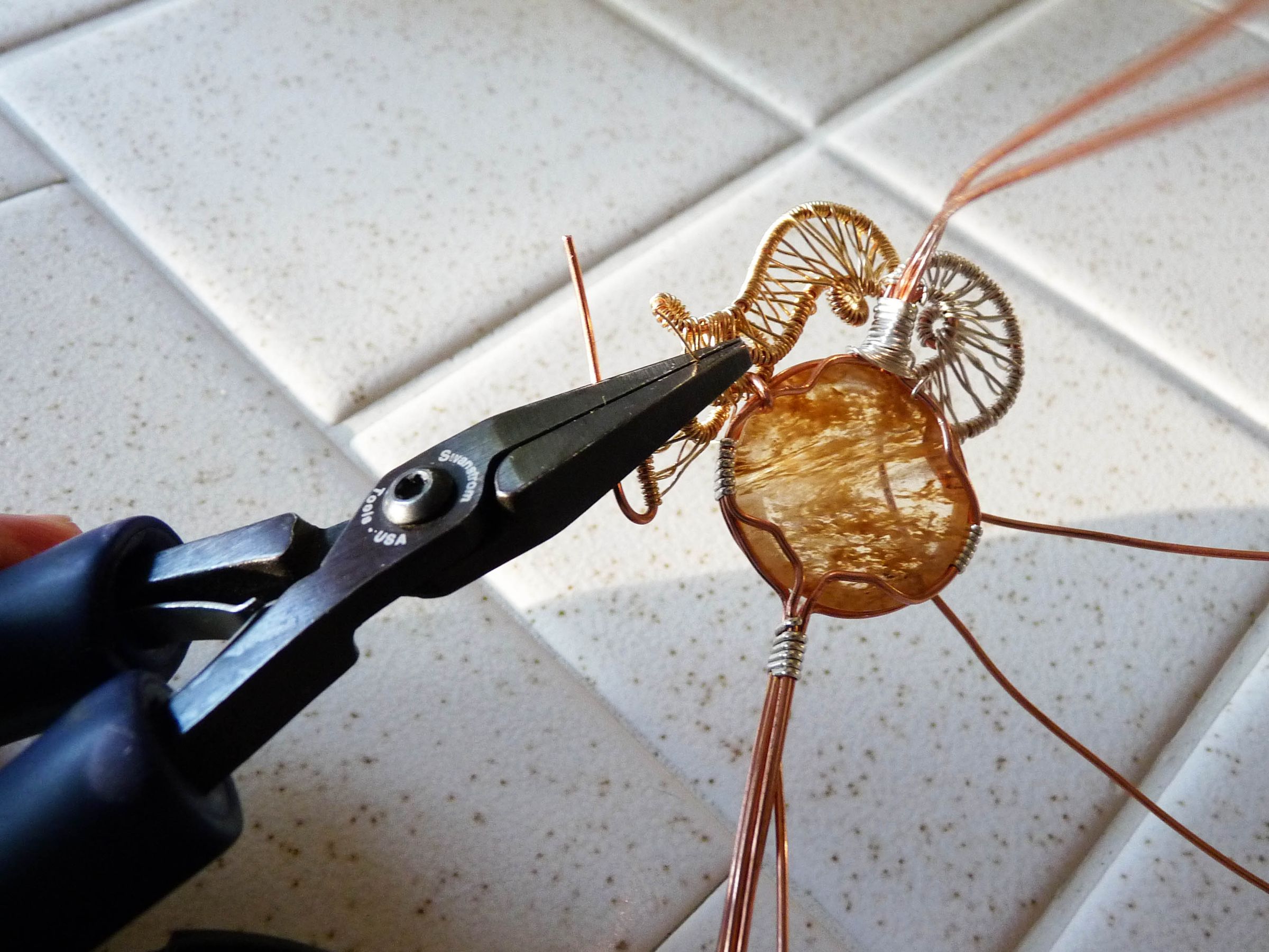 Amazing Wire Weave Pendant : 22 Steps (with Pictures) - Instructables