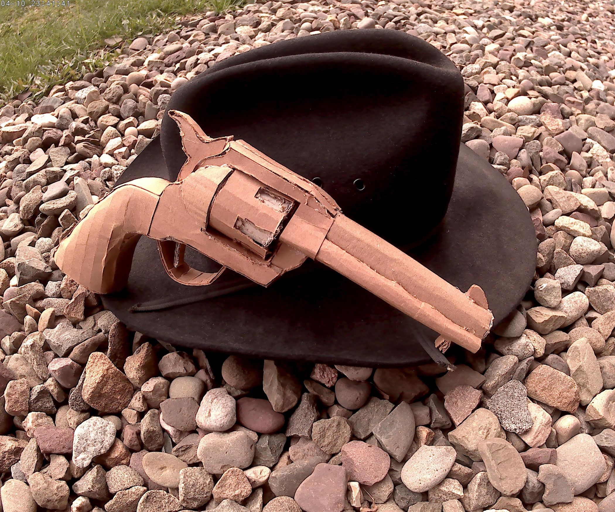 Cardboard SAA Colt .45 : 5 Steps - Instructables