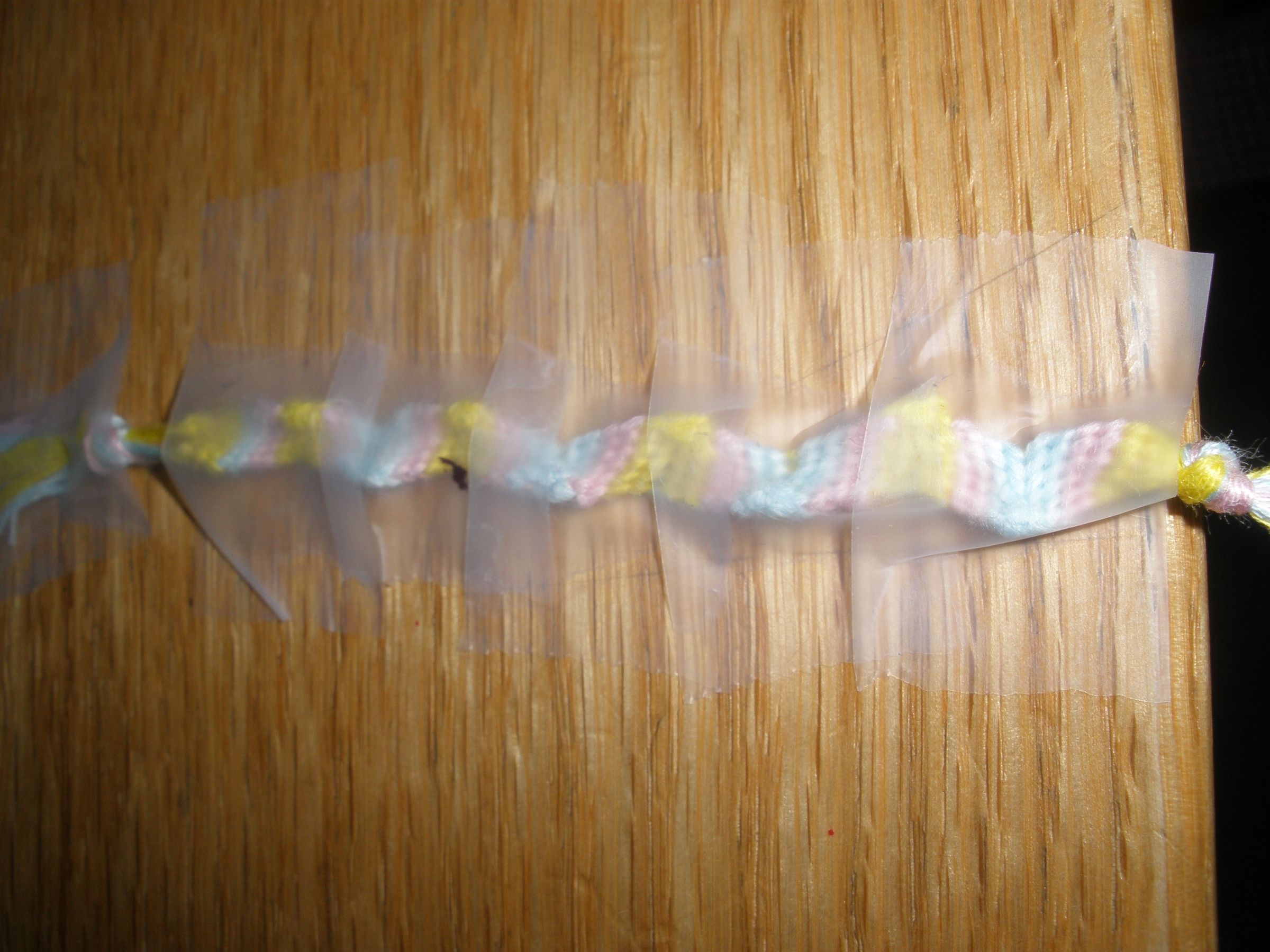 Zig-Zag Friendship Bracelet : 7 Steps - Instructables