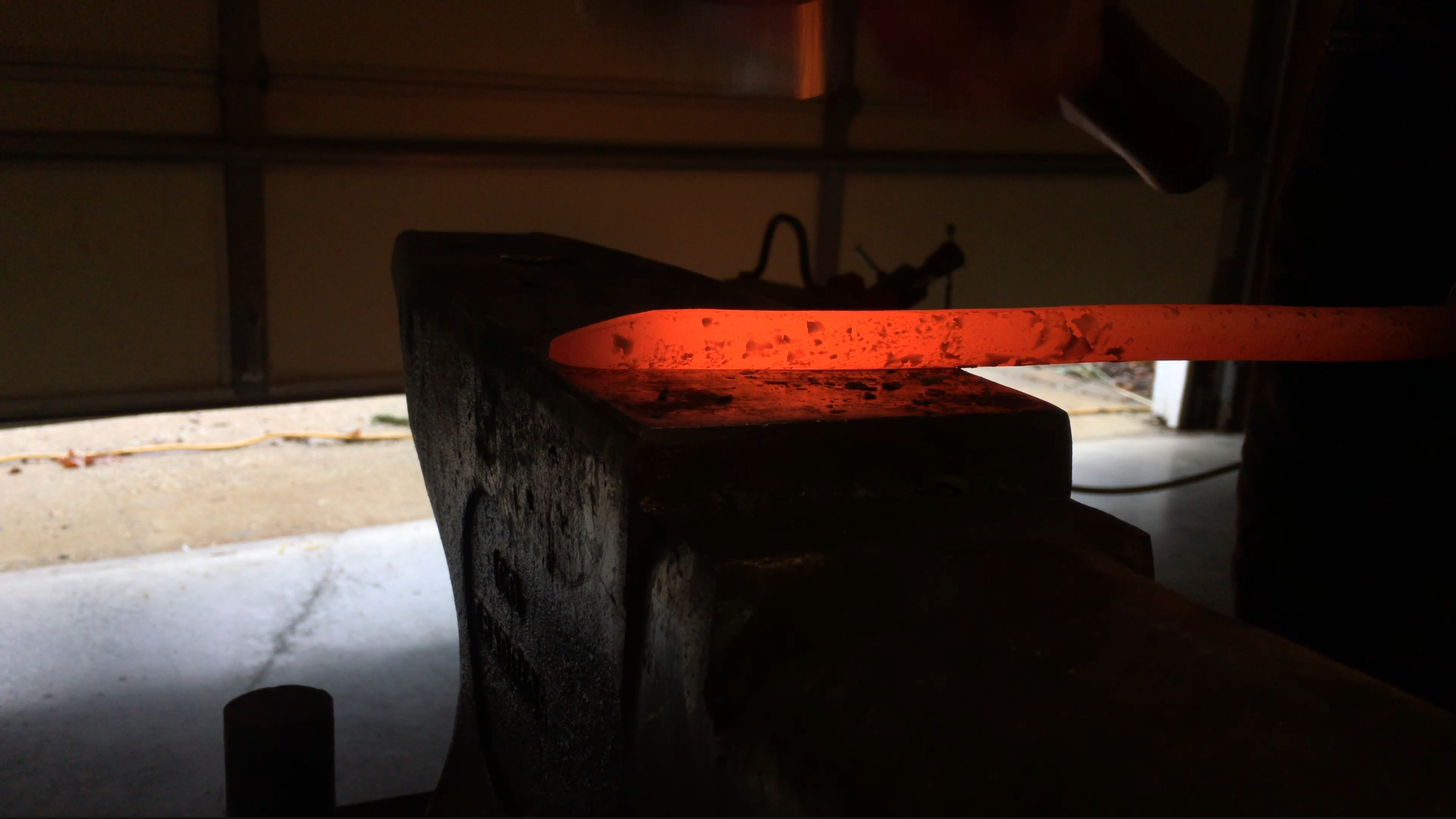 HAND FORGED Cold Chisel, From a Rusty Old Coil Spring : 10 Steps (with ...