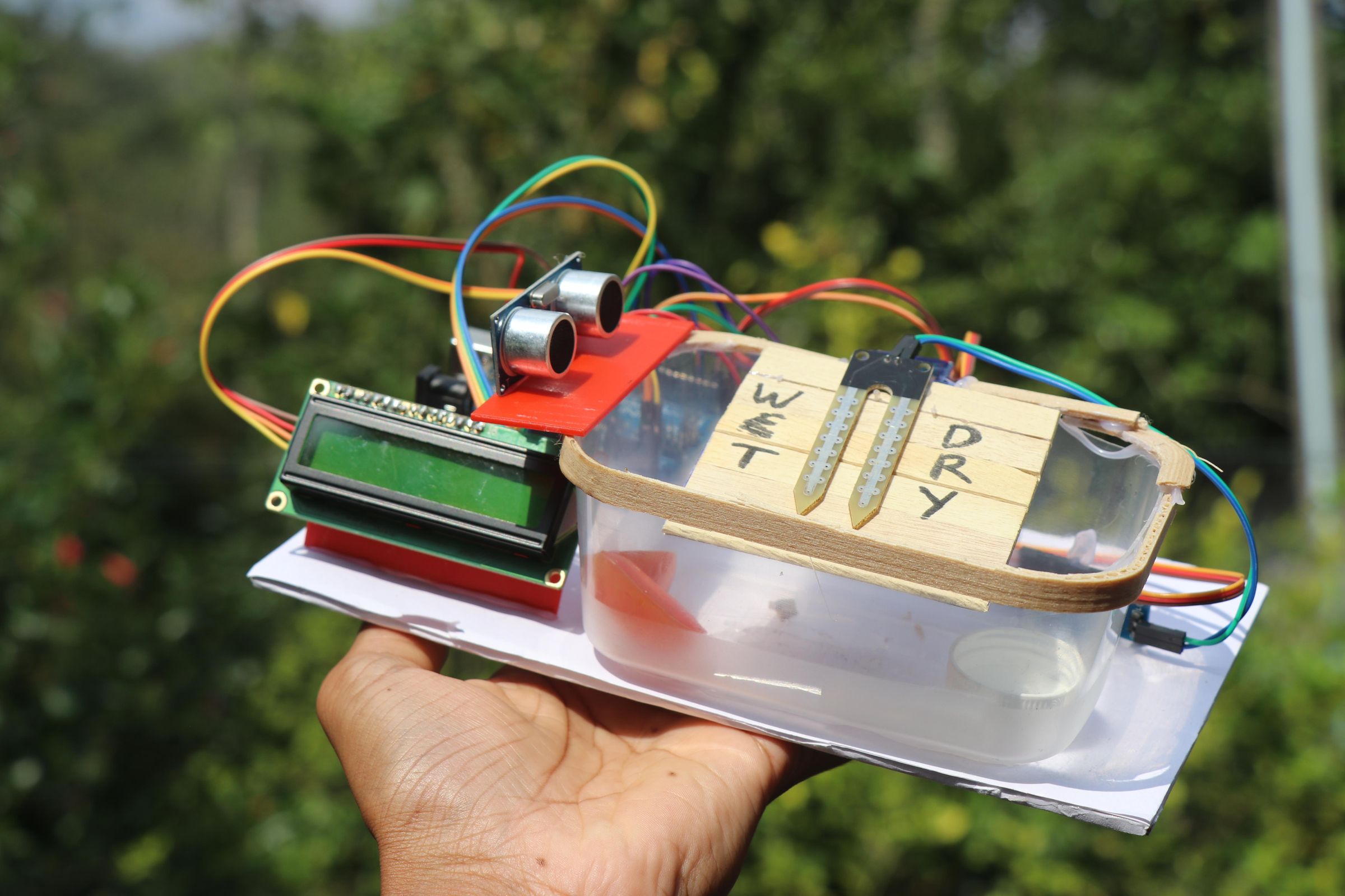 Arduino Powered Wet and Dry Garbage Segregation System : 6 Steps (with ...