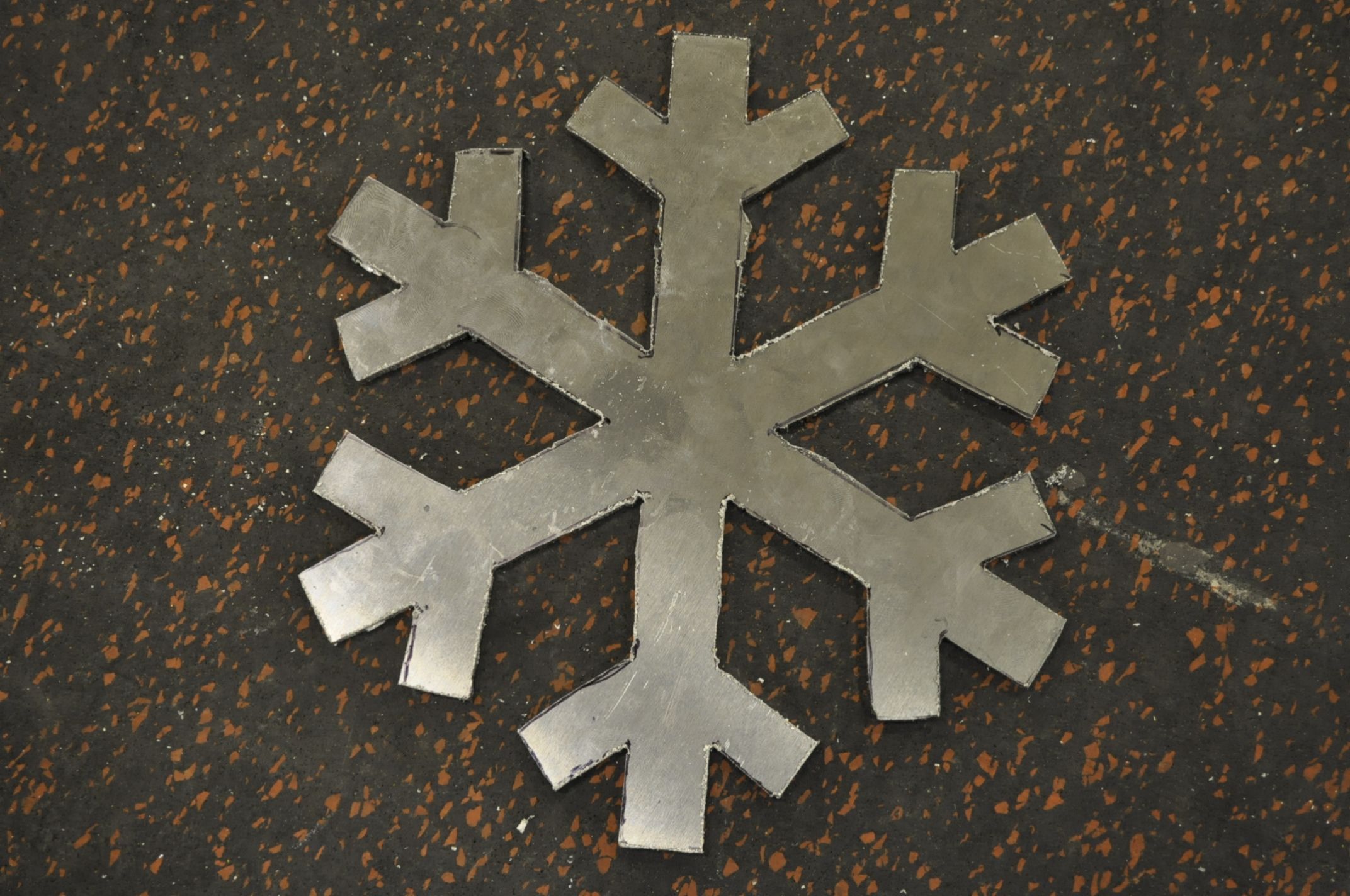 How to Make a Metal Snowflake : 9 Steps (with Pictures) - Instructables