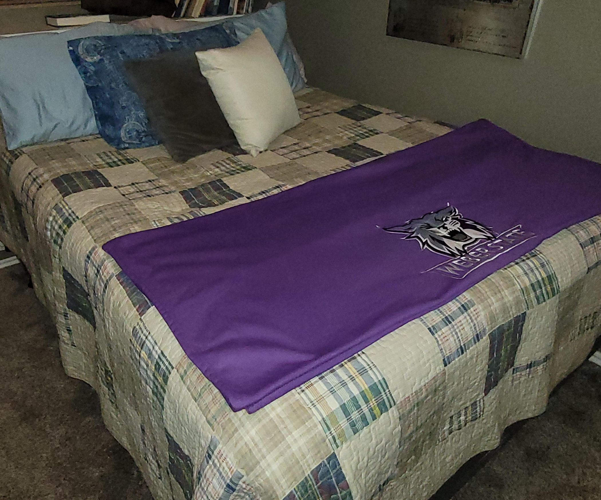 How to Make a Bed Like a Pro : 10 Steps - Instructables