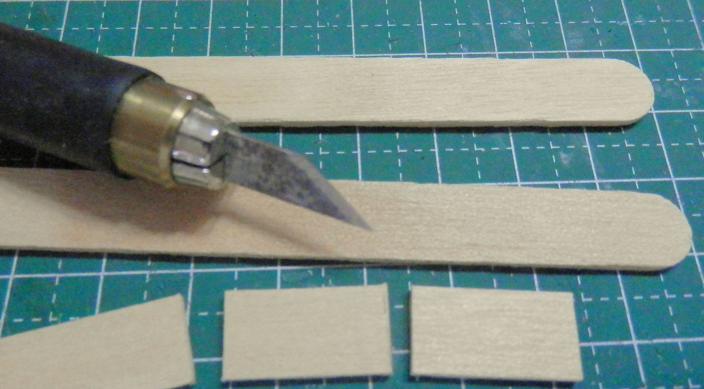 Mini B-Wing Popsicle Stick Model : 8 Steps (with Pictures) - Instructables