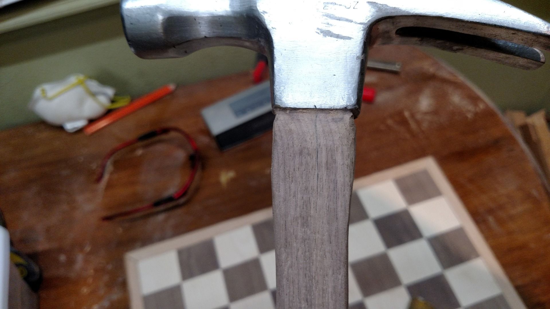 Fixing Up an Old Hammer : 5 Steps (with Pictures) - Instructables