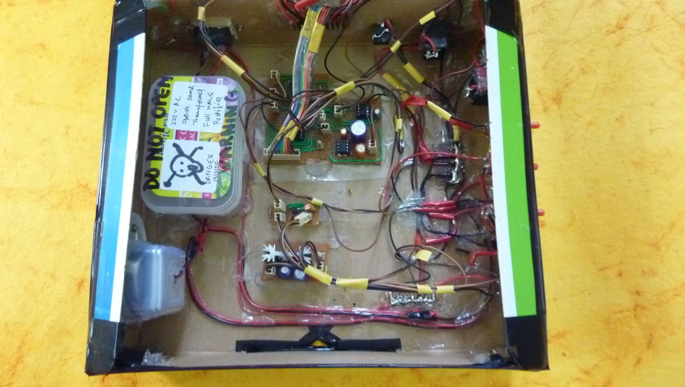 10 Step Analog Sequencer : 14 Steps (with Pictures) - Instructables