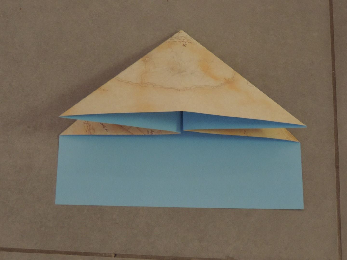 Paper Plane- the Swashbuckler : 3 Steps - Instructables