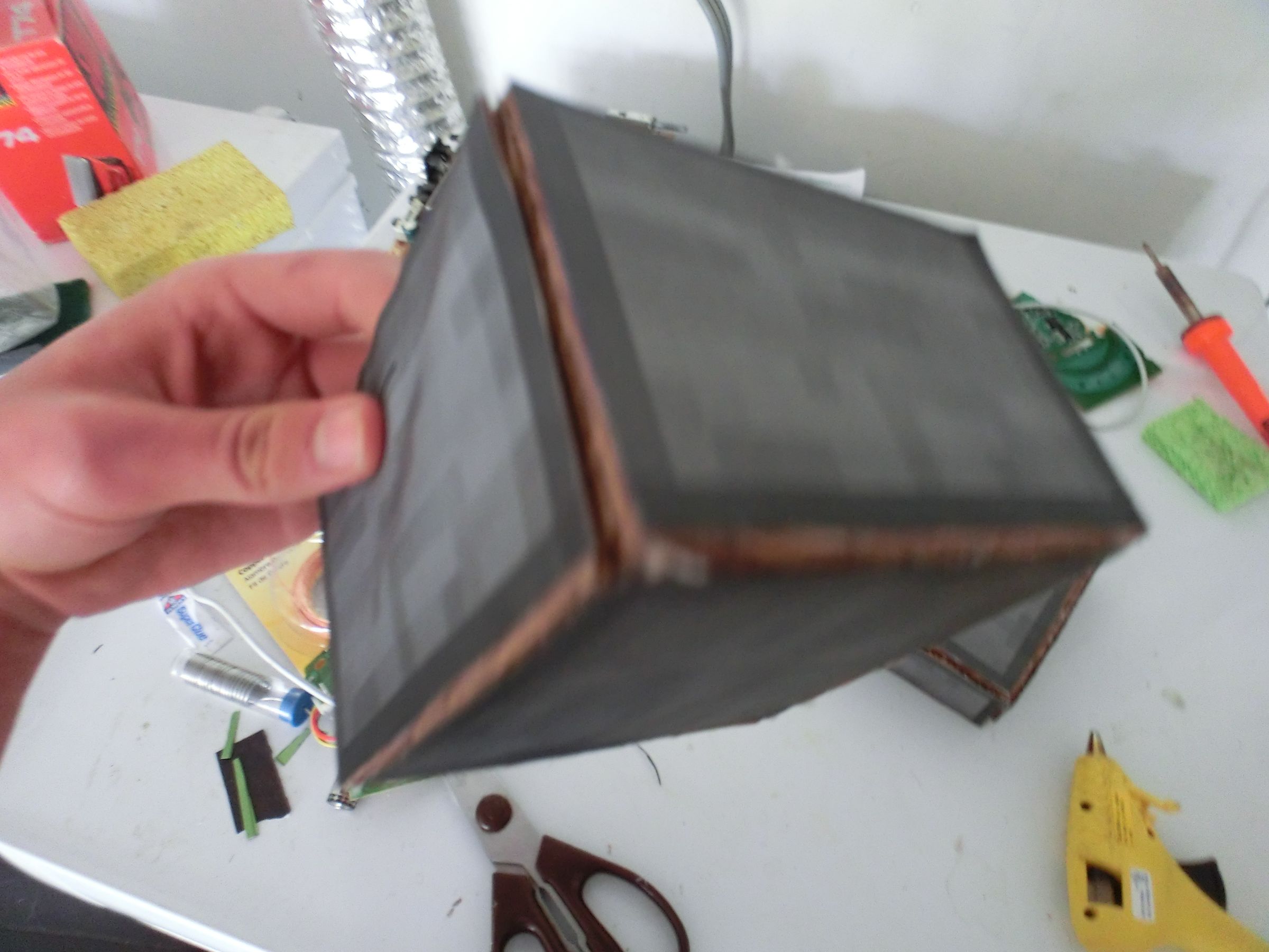 Minecraft Cardboard Chest : 8 Steps - Instructables