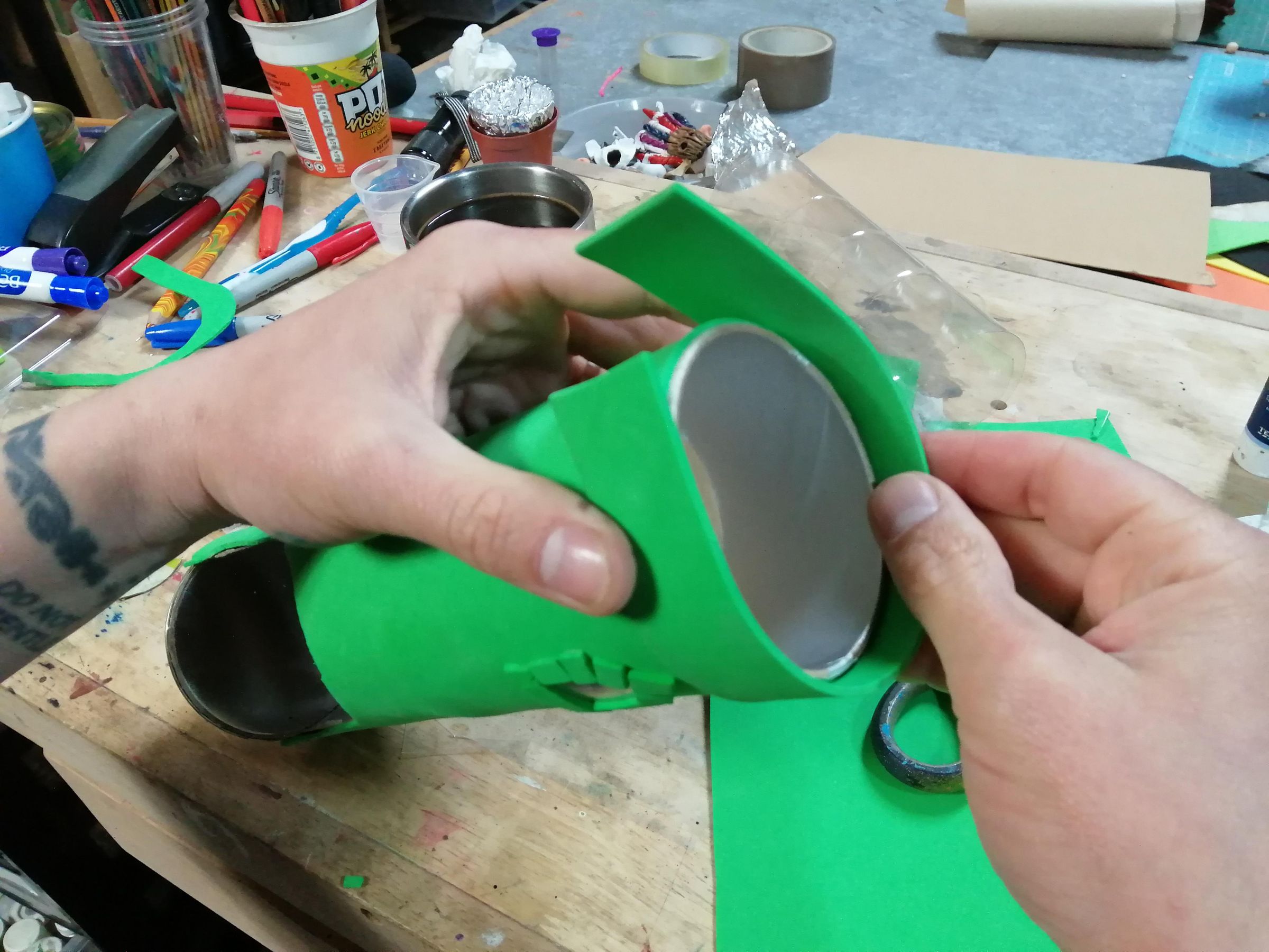 Pringles Tube Dice Tower : 9 Steps (with Pictures) - Instructables