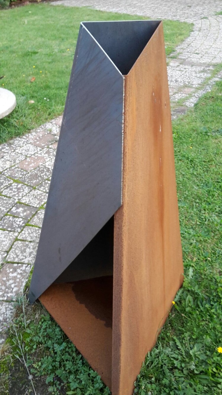 Modern Geometric Steel Chiminea : 9 Steps (with Pictures) - Instructables