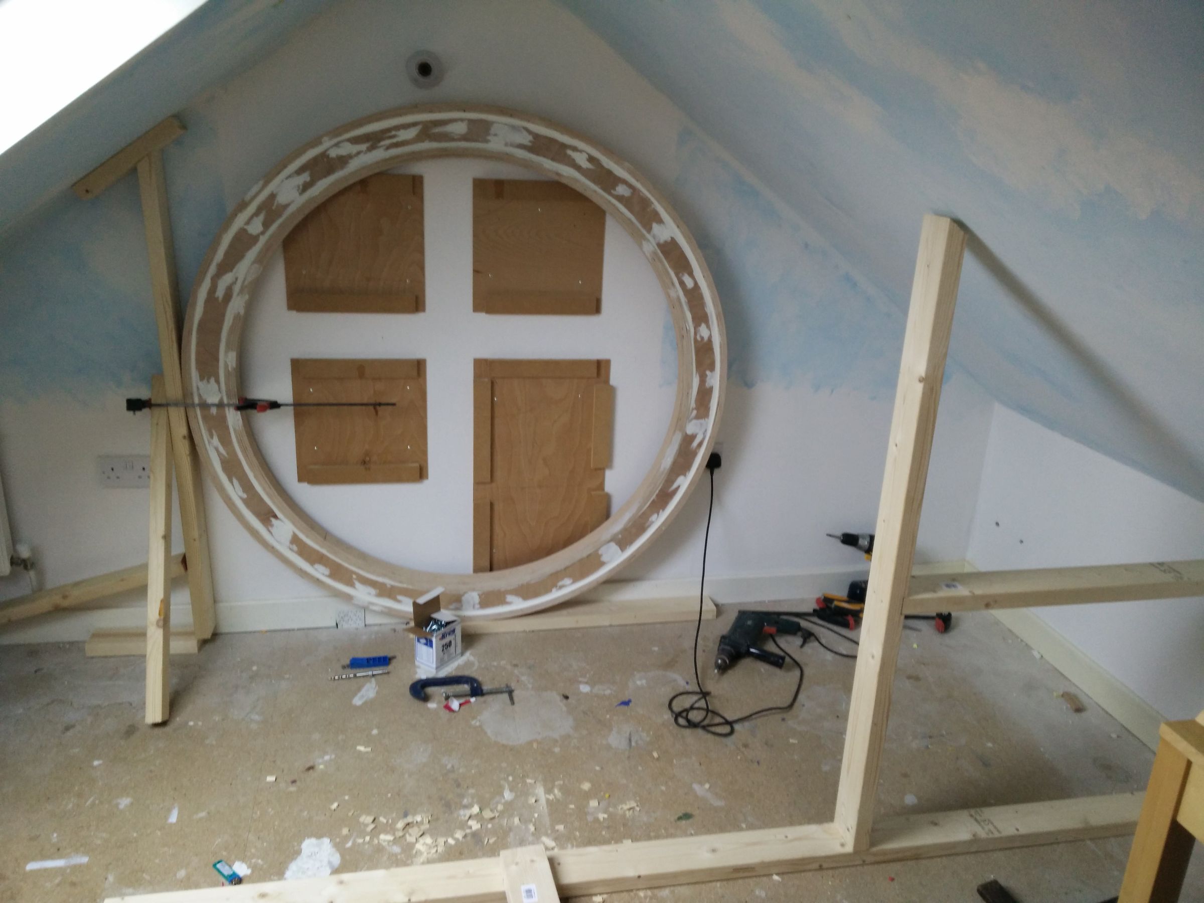 The Giant Plywood Portal (1½m Across) : 5 Steps (with Pictures ...