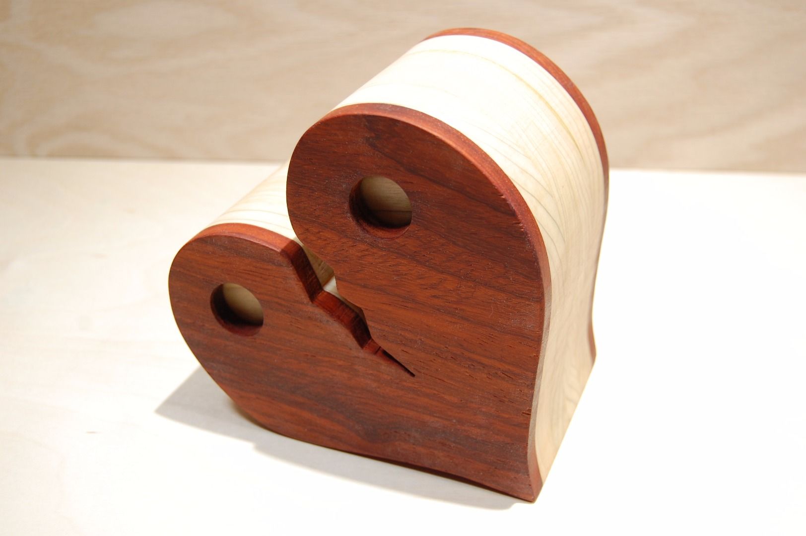 Broken Heart Bandsaw Box : 12 Steps (with Pictures) - Instructables