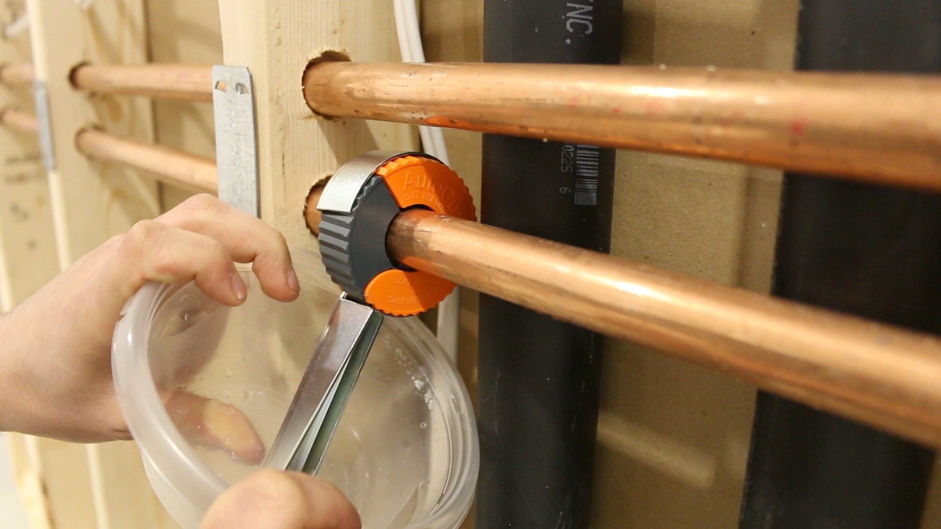 How to Solder Copper Pipe in a Wall : 16 Steps (with Pictures ...