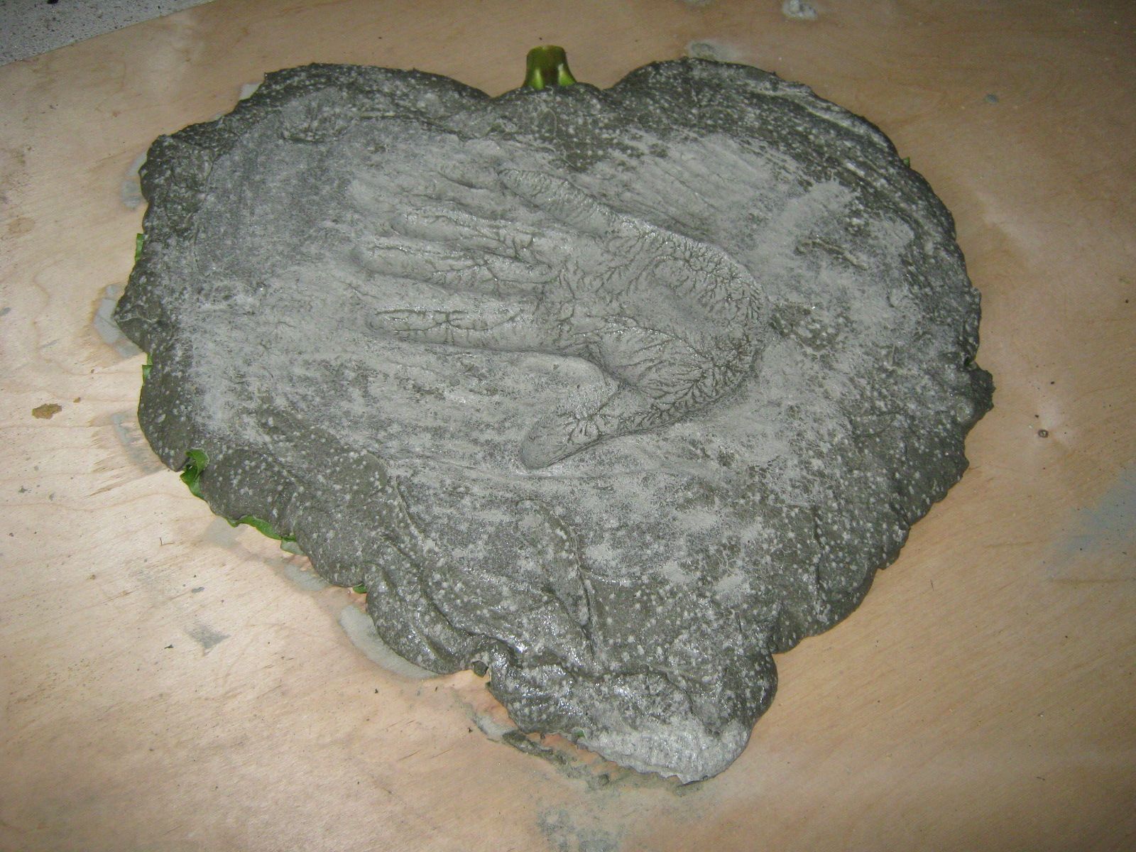 Ornamental Paving Slabs : 5 Steps - Instructables