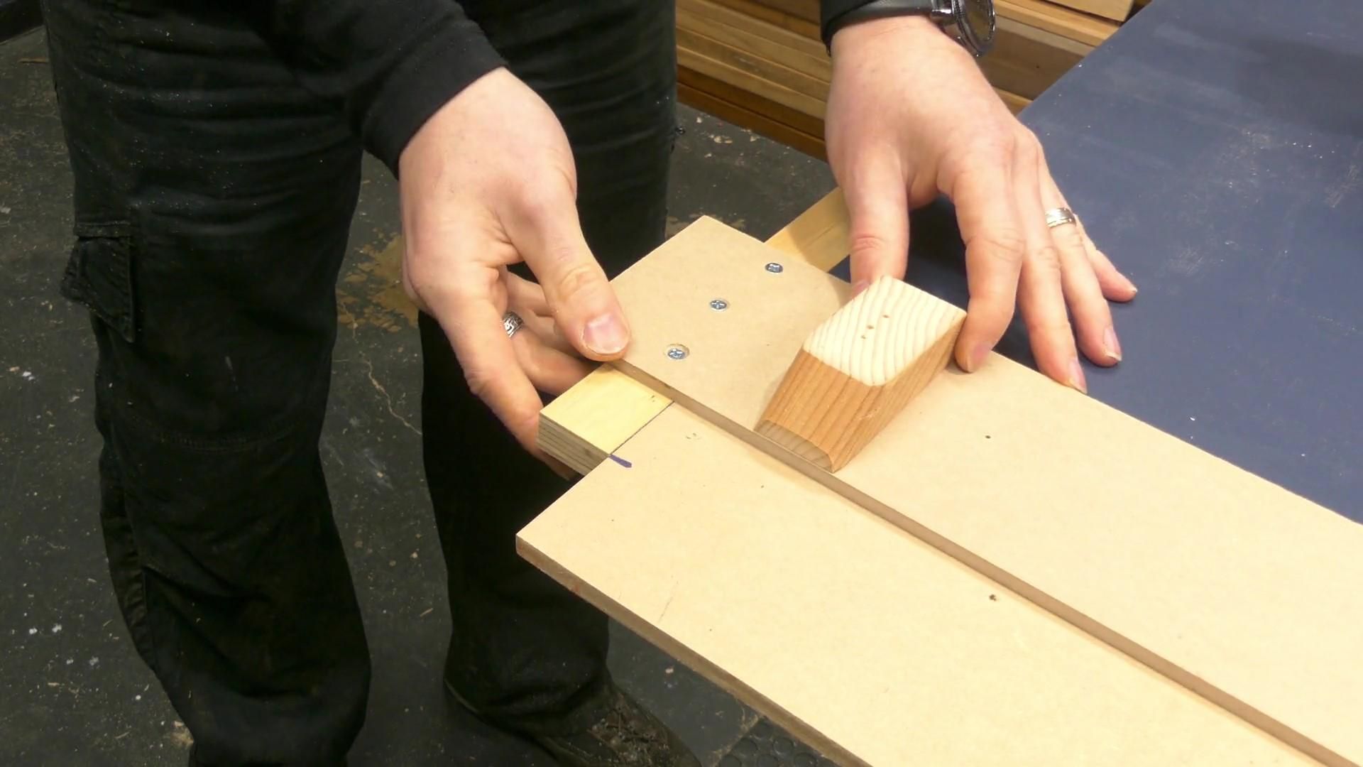 5 Simple and Essential Power Tool Woodworking Jigs : 6 Steps (with ...