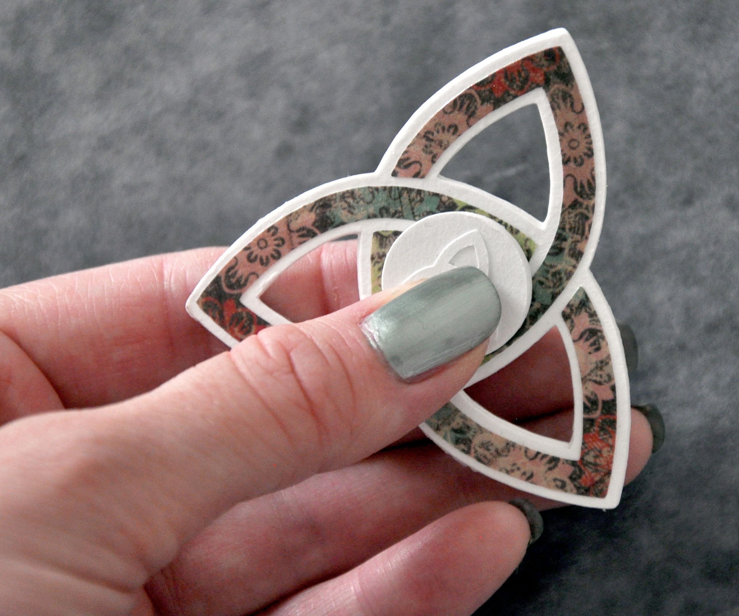 Paper Fidget Spinner : 7 Steps (with Pictures) - Instructables