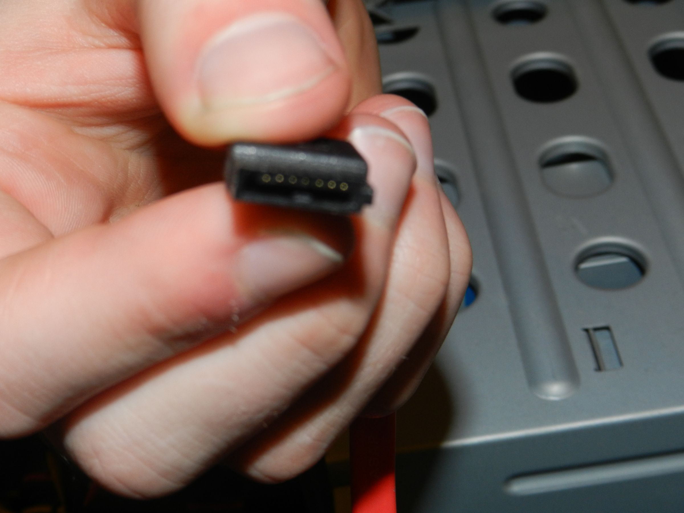 How to Add a SATA Hard Drive to Your Computer : 6 Steps - Instructables