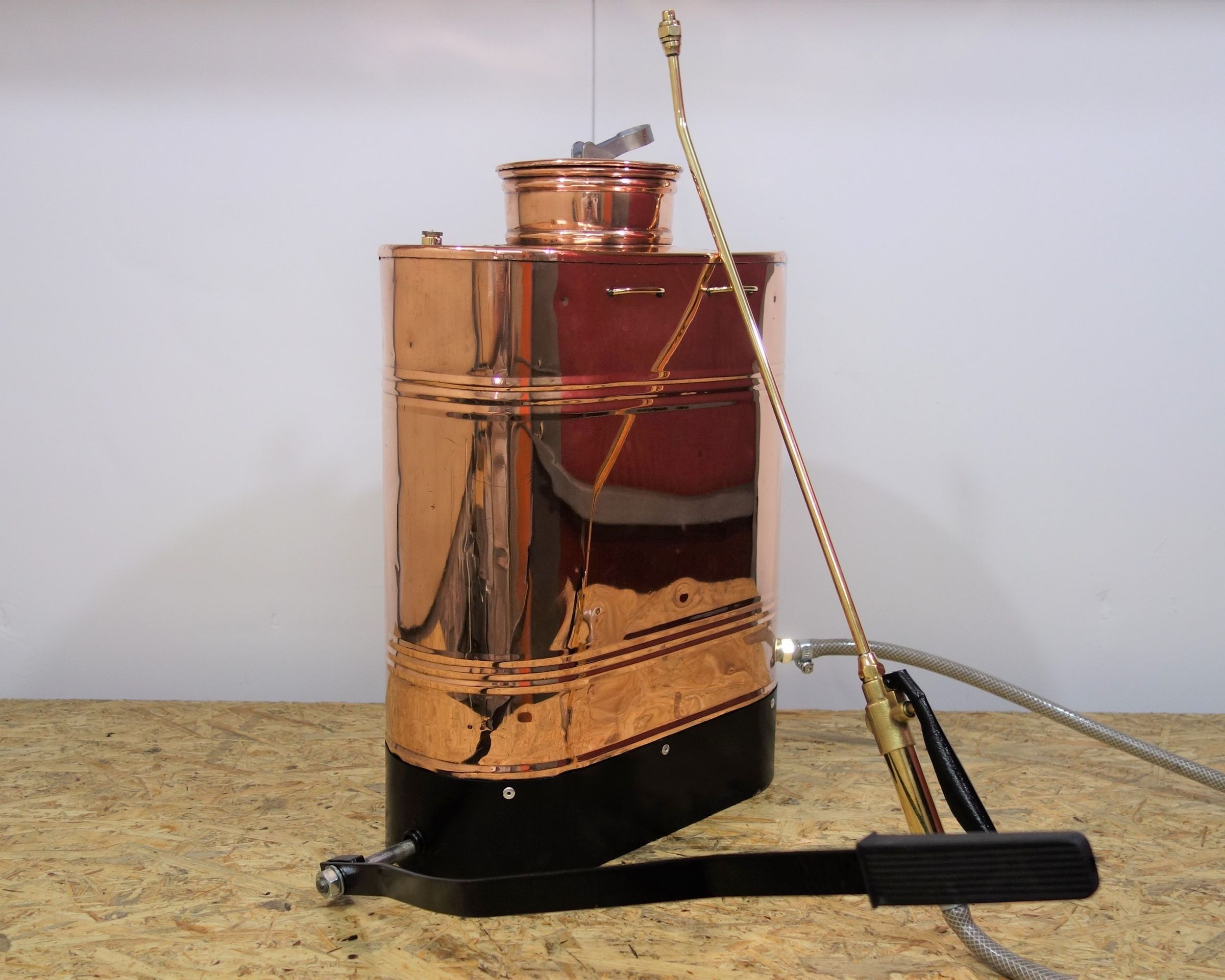 1940s Bakcpack Copper Sprayer Restoration : 7 Steps - Instructables