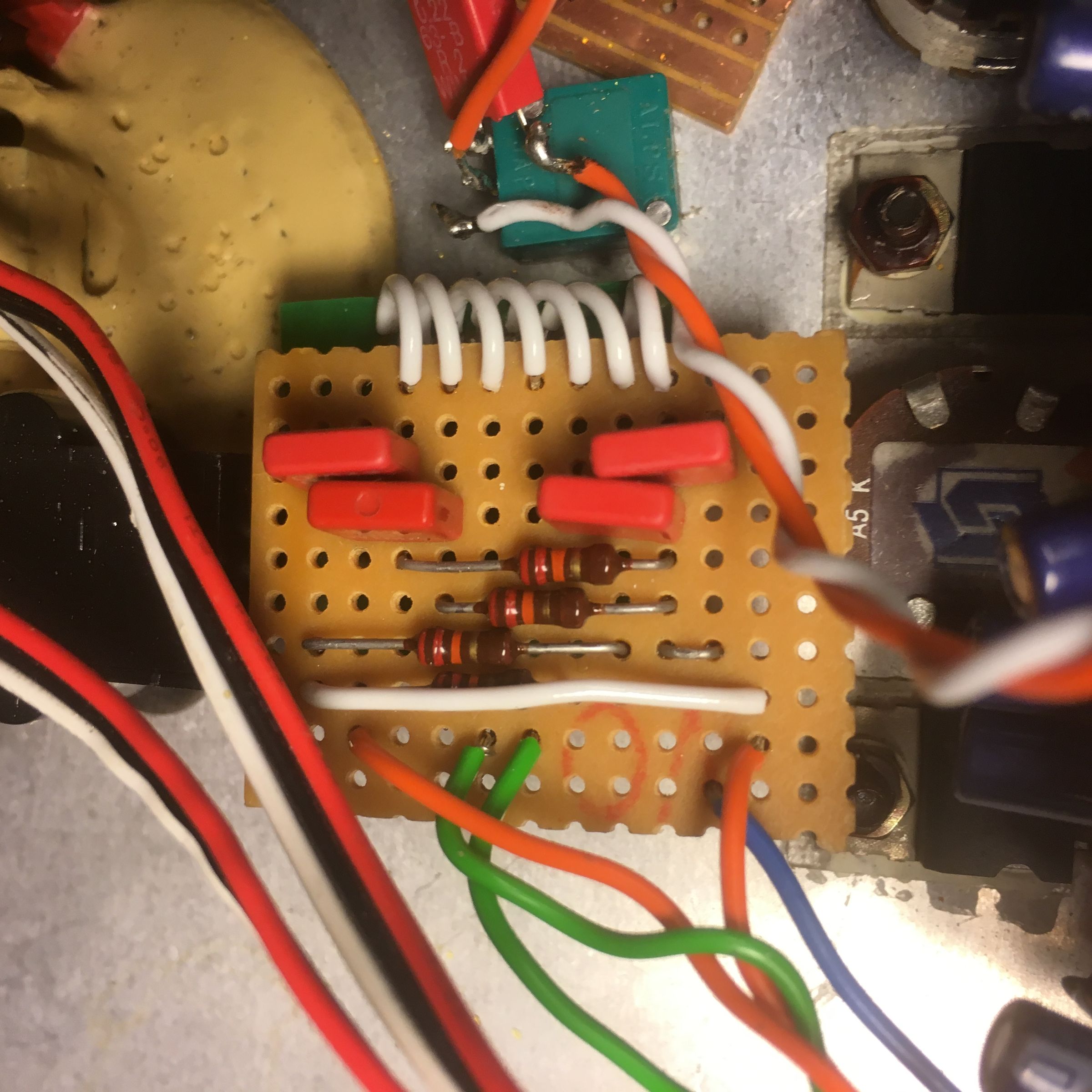 Convert a Labtec 2+1 PC Speaker System to TV 3+1 Audio : 7 Steps (with ...