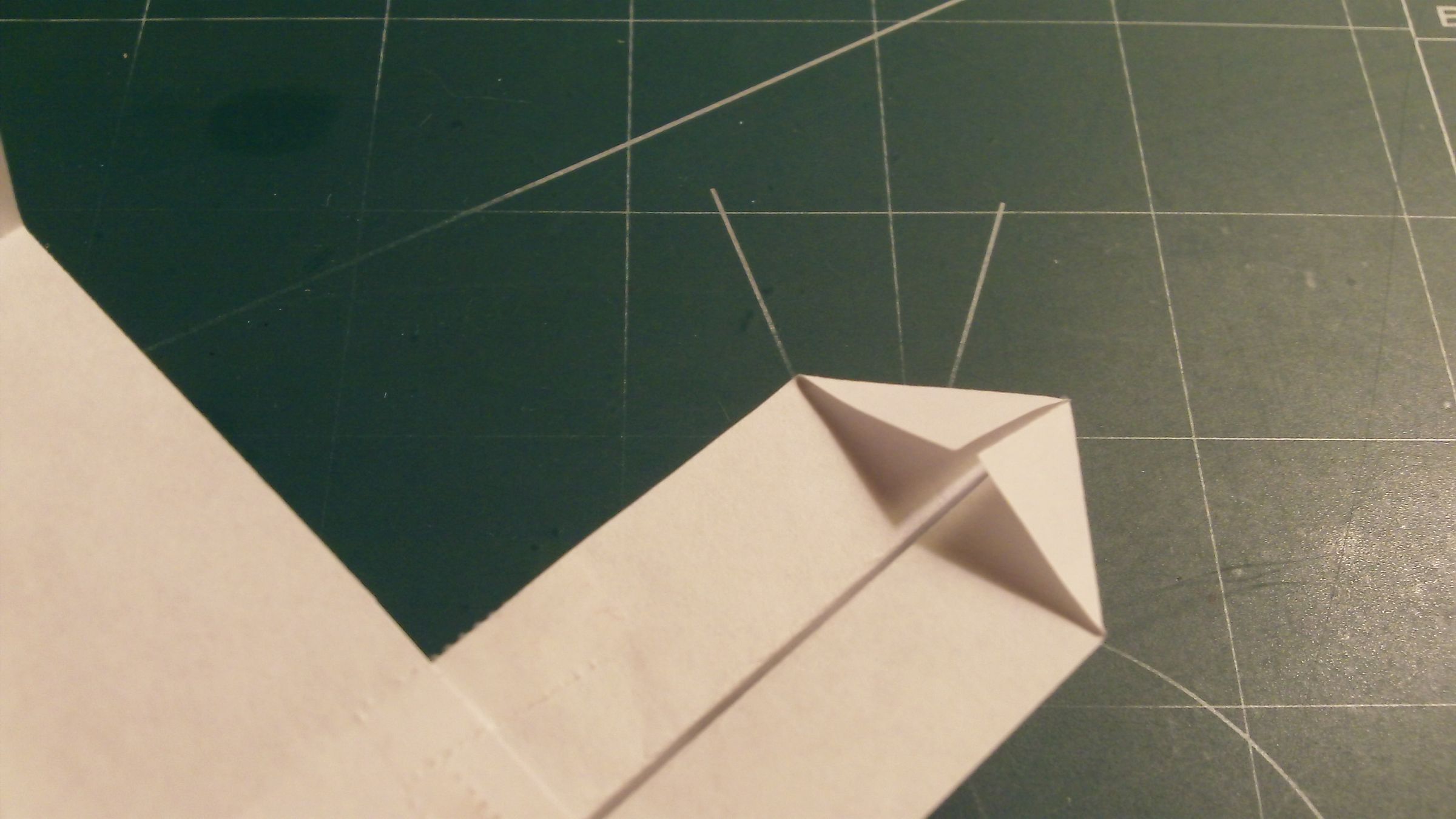How to Make the Sparrowhawk Paper Airplane : 8 Steps - Instructables