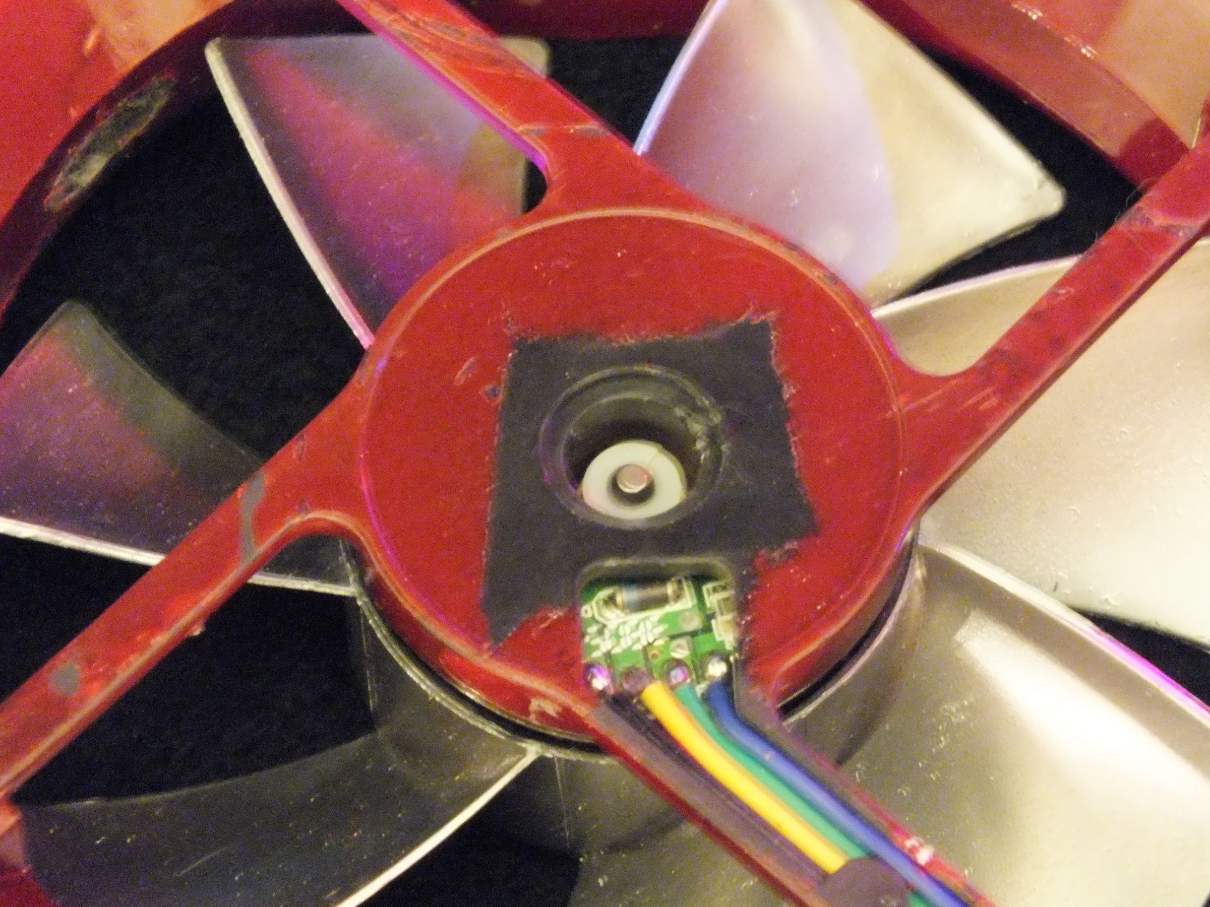 REPAINT a PC FAN (MOD) : 8 Steps - Instructables