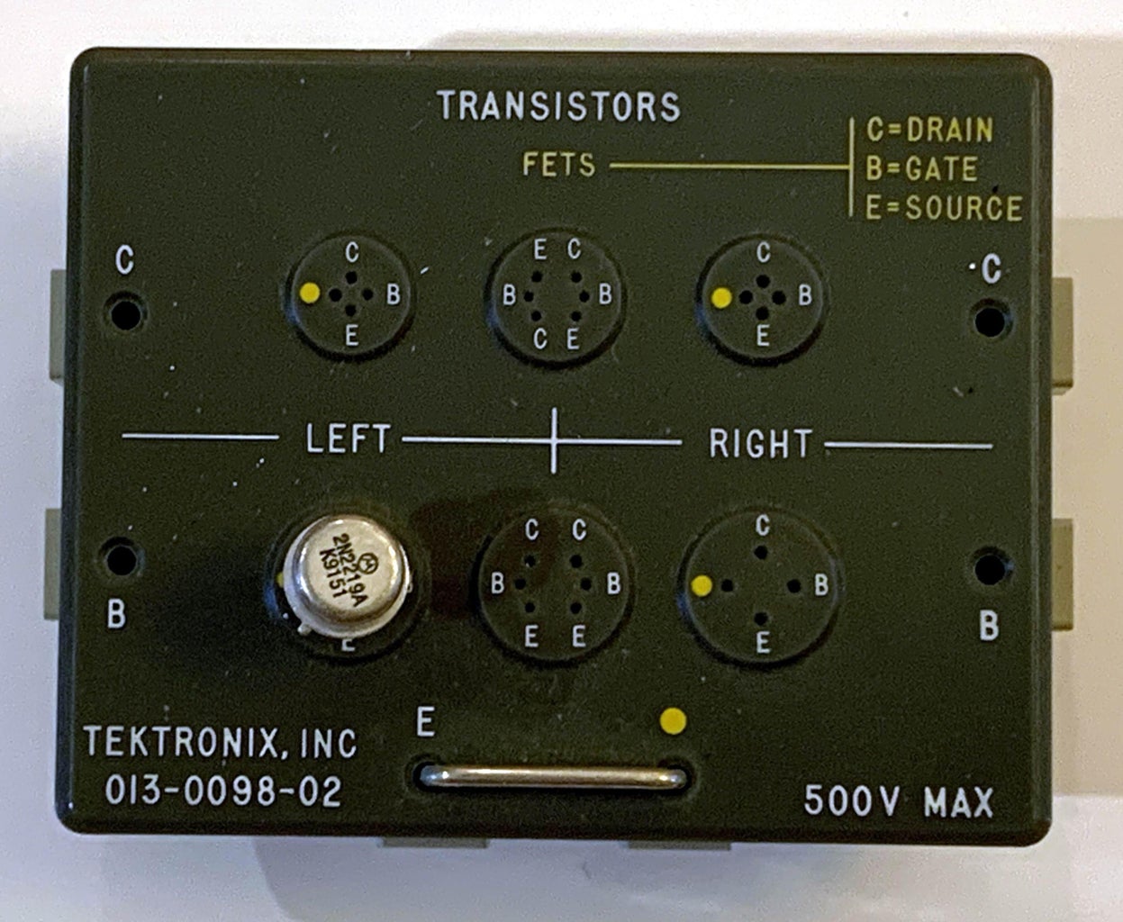 Tektronix 577 Curve Tracer Adapter For Nuvistors And 7 Pin Triode Pentode