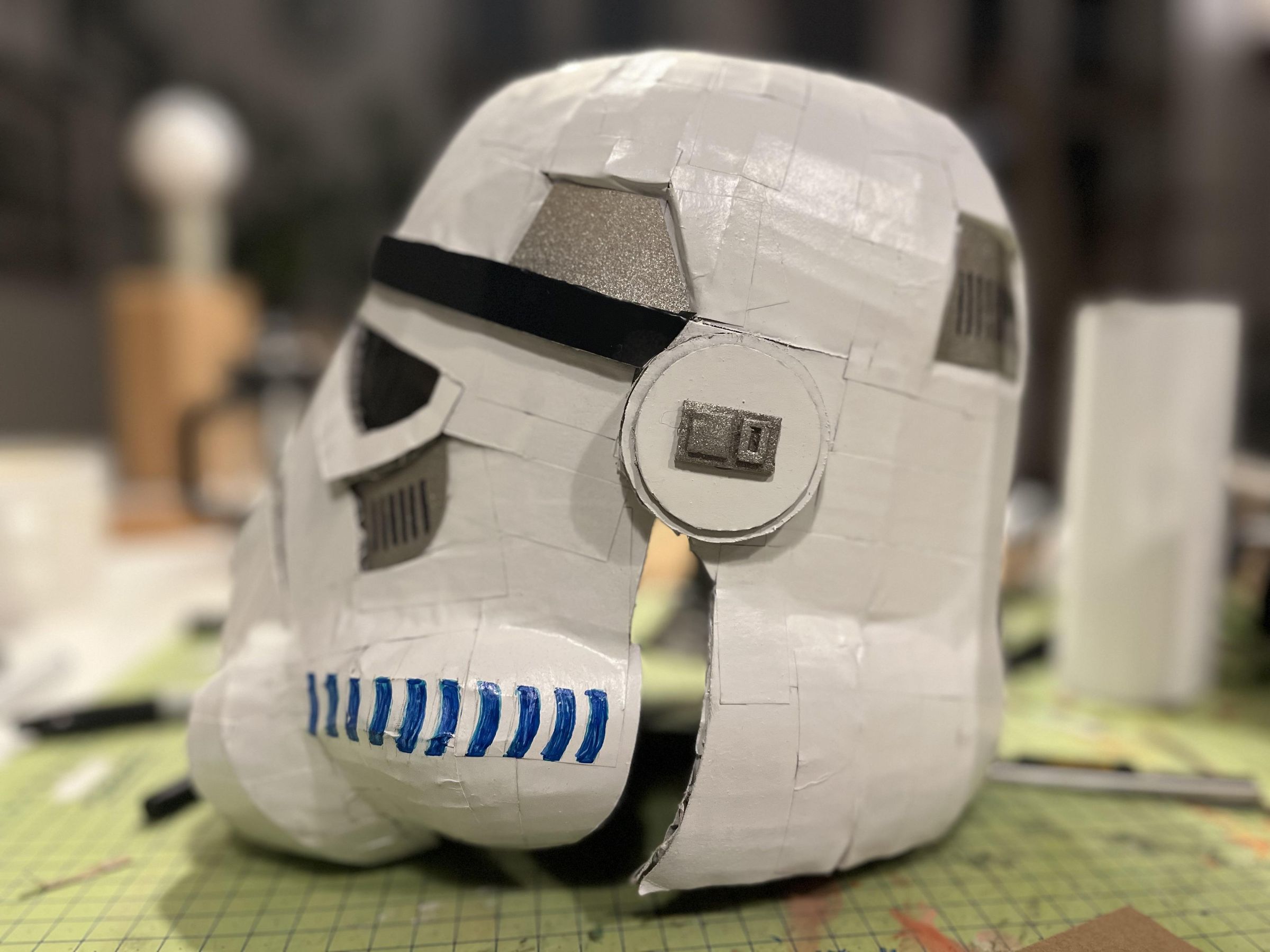 Cardboard Stormtrooper Helmet : 7 Steps (with Pictures) - Instructables