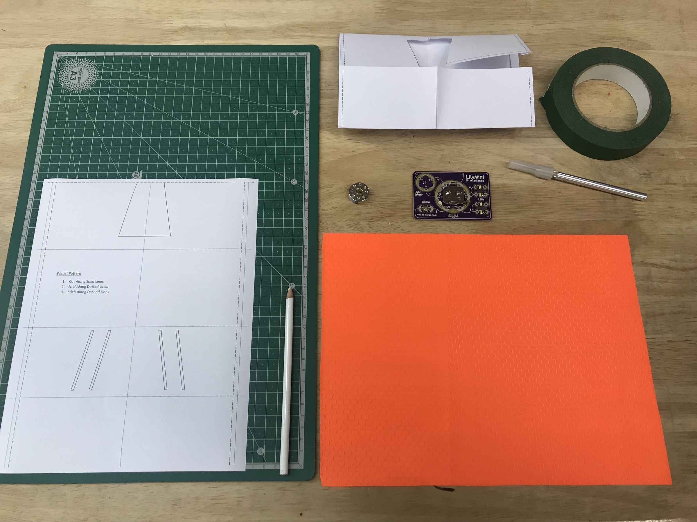 Wearable Tech Wallet : 5 Steps (with Pictures) - Instructables