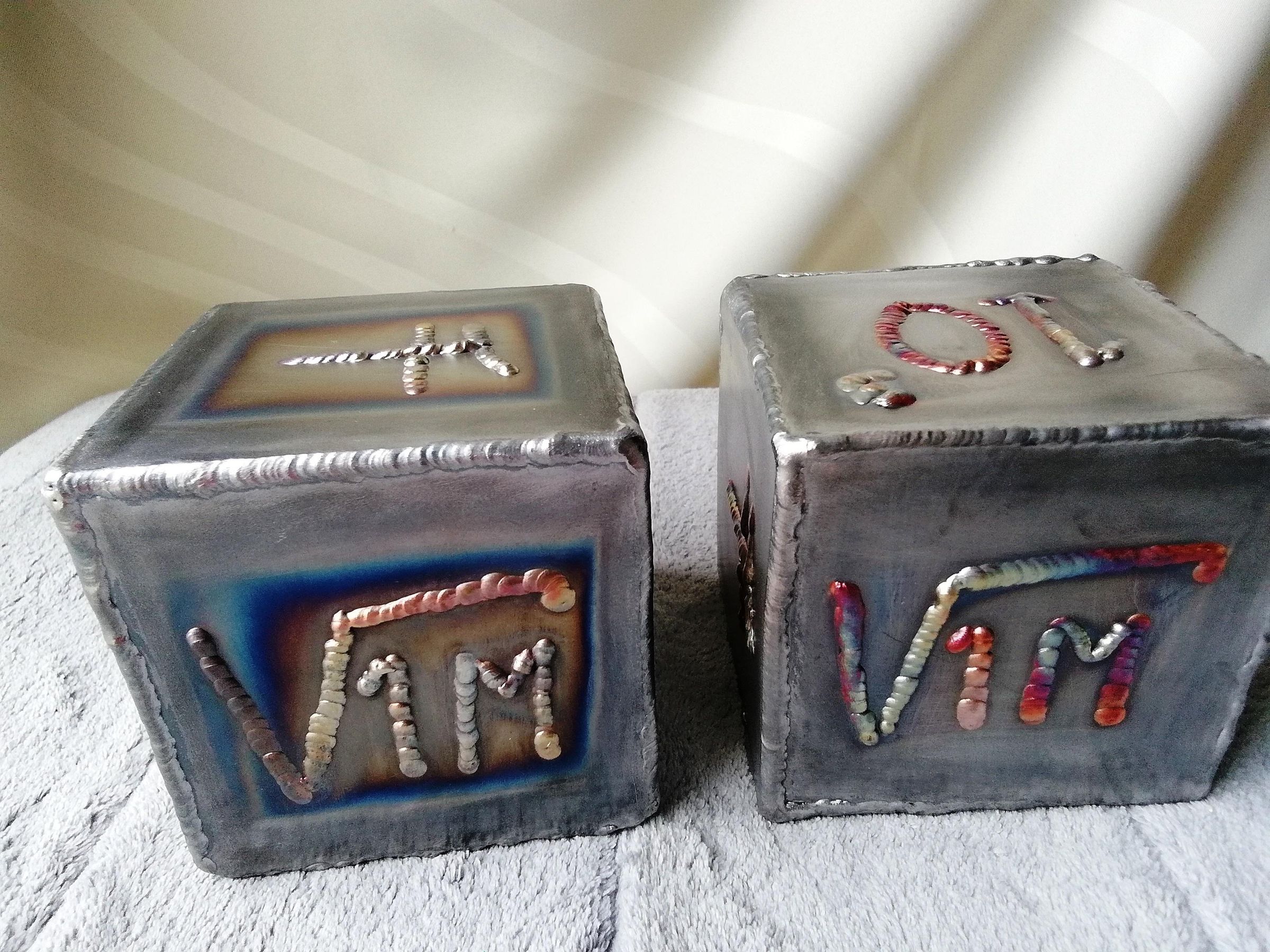 Colorful Copper on Useless Dice : 8 Steps (with Pictures) - Instructables