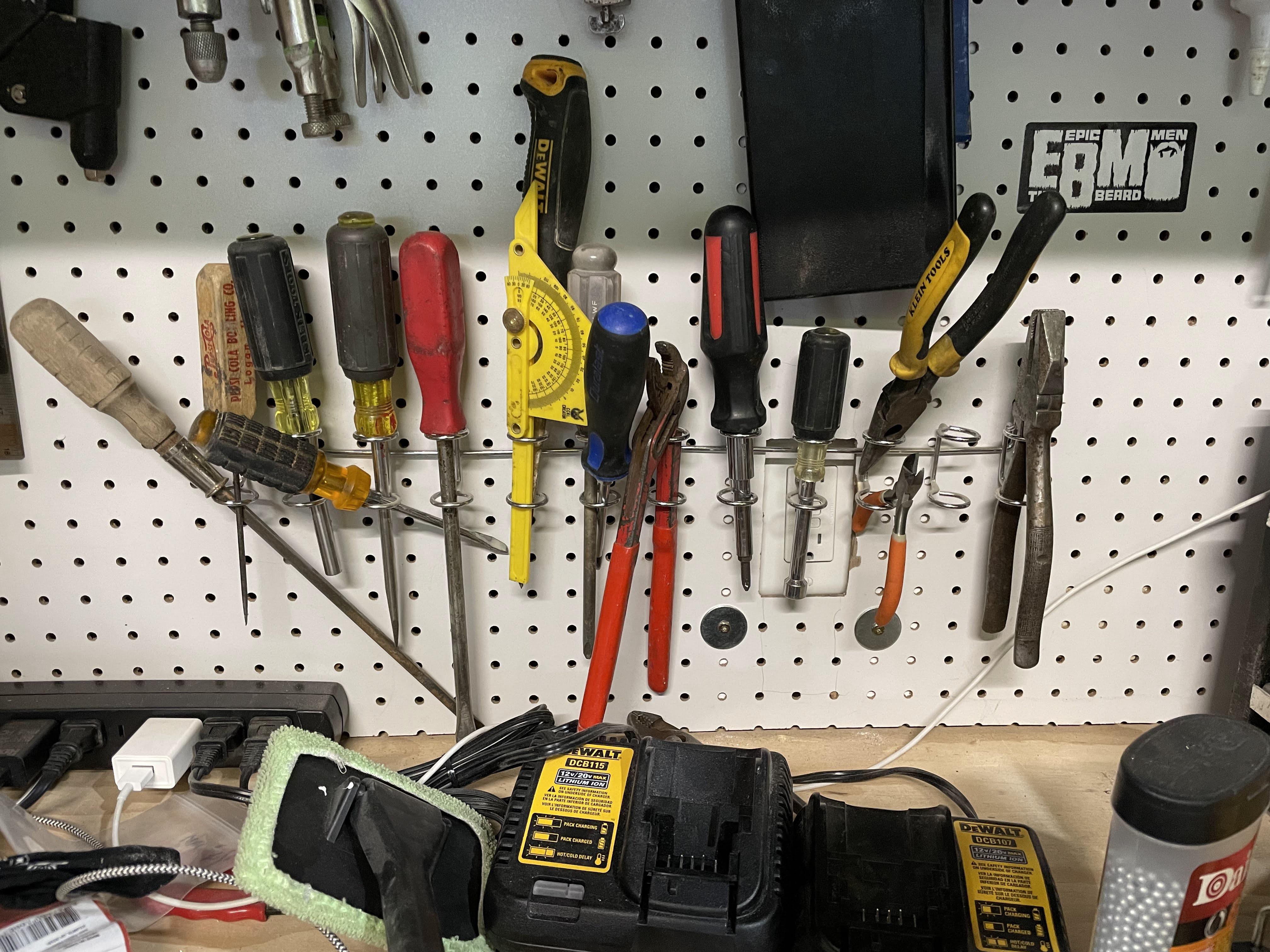 Space Saving Hand Tool Storage : 3 Steps (with Pictures) - Instructables