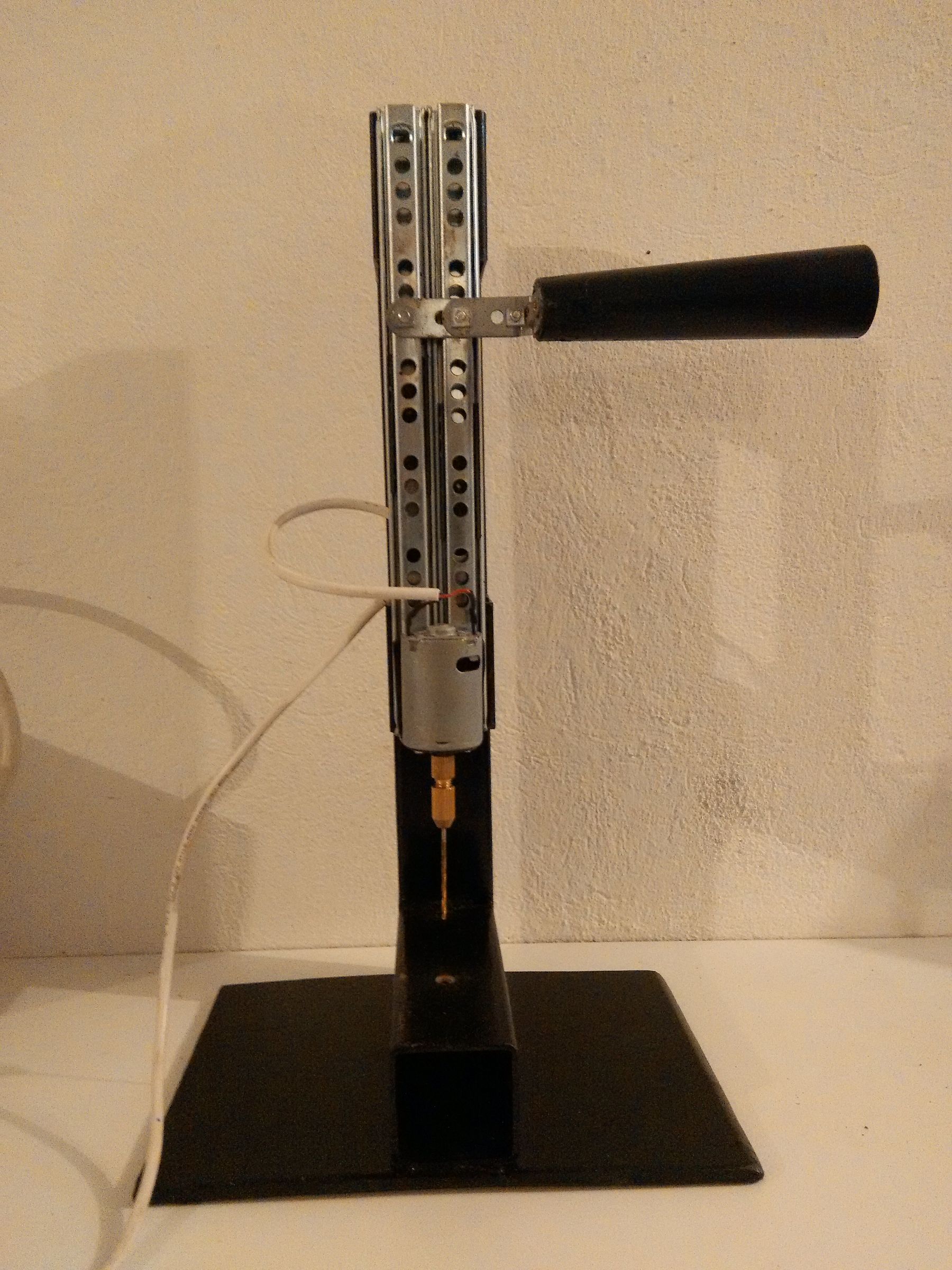 Mini DRILL PRESS (for PCB and Other Small Stuff) : 5 Steps - Instructables