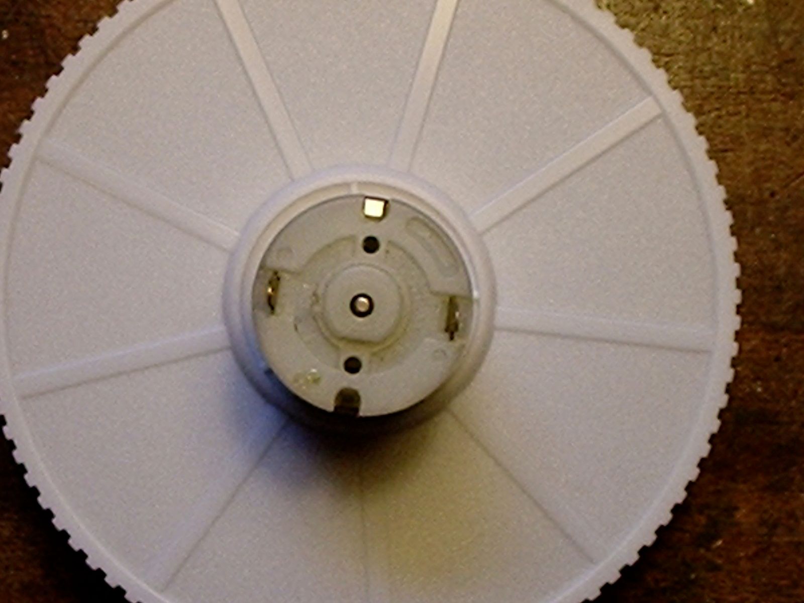 How to Build This Amazing Spinning Rainbow Light Wheel!!! : 10 Steps ...